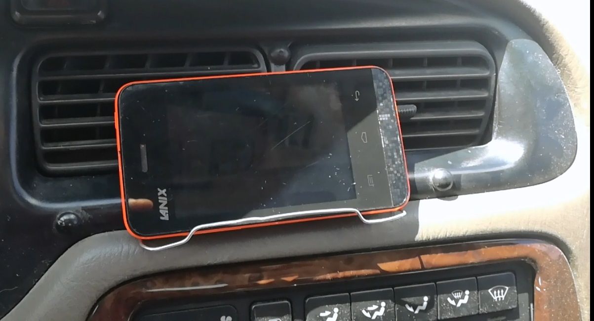 Cell Phone Support : 4 Steps - Instructables