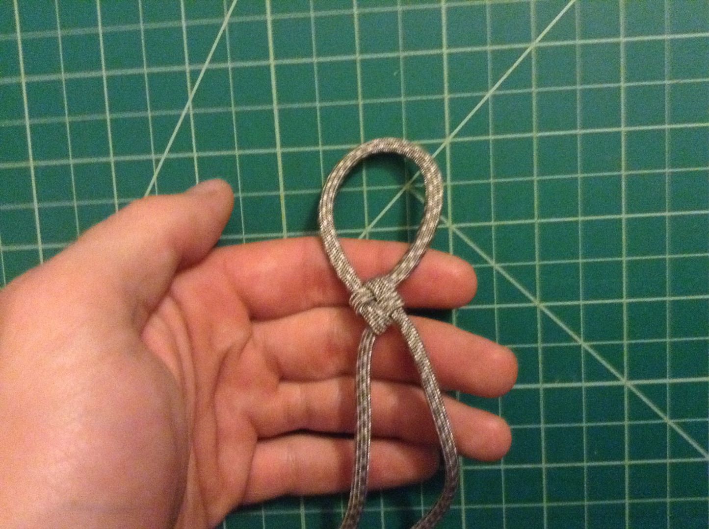 Cross-Knot Cross : 10 Steps - Instructables