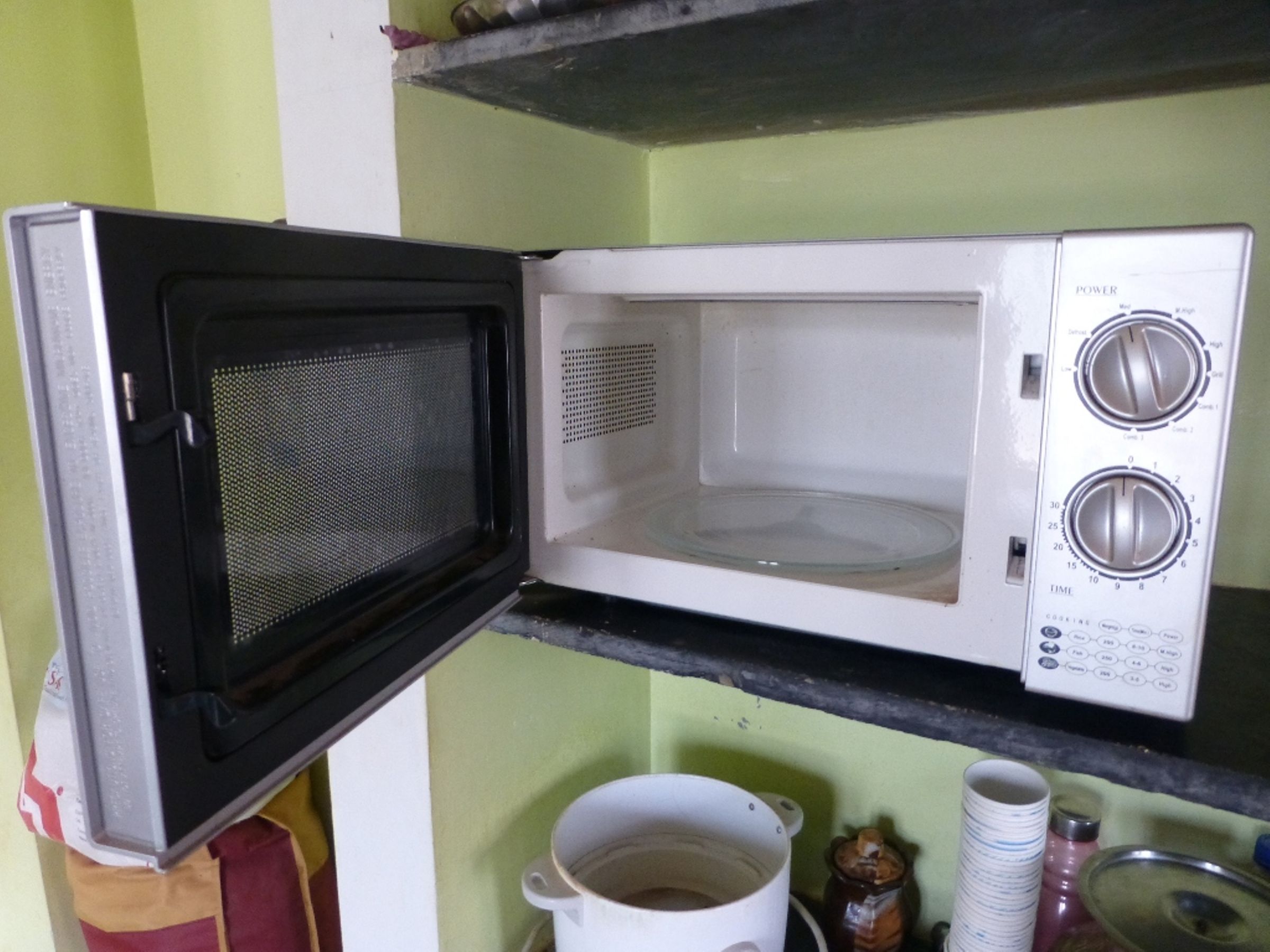 Home Hacks: Restore a Broken Micro-oven With Little or No Cost : 5 ...
