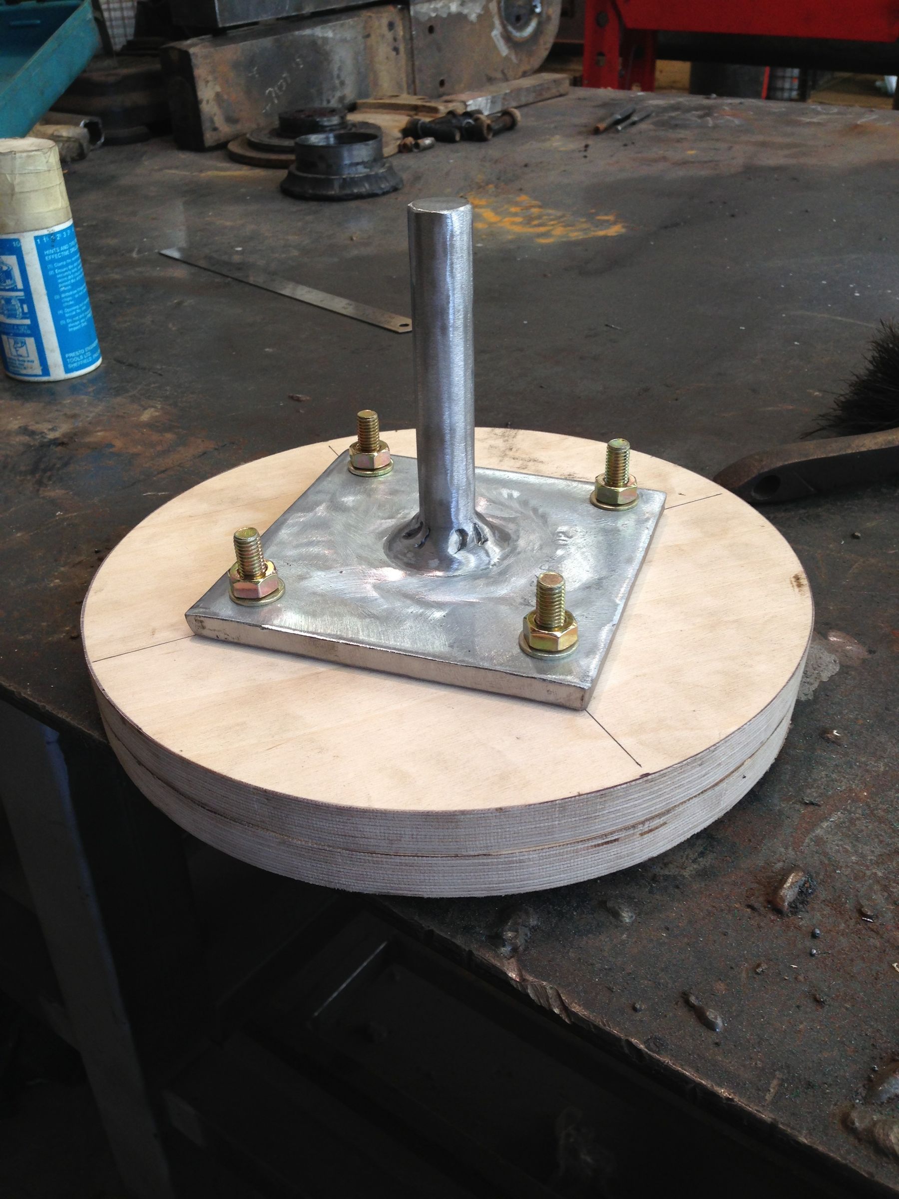 Gas Cylinder to Fruit Press : 10 Steps - Instructables