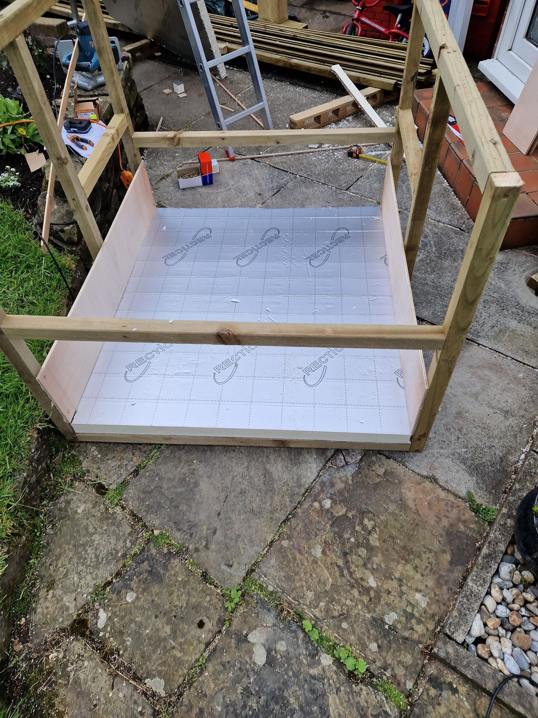 Outdoor Tortoise Enclosure and House : 12 Steps (with Pictures) - Instructables