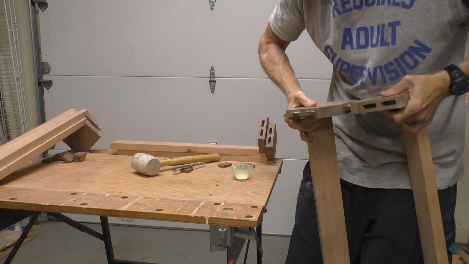 Contemporary Kitchen Stools : 33 Steps (with Pictures) - Instructables