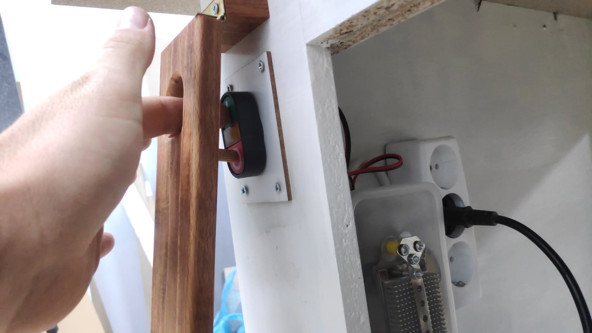 Safety Paddle Switch : 10 Steps (with Pictures) - Instructables