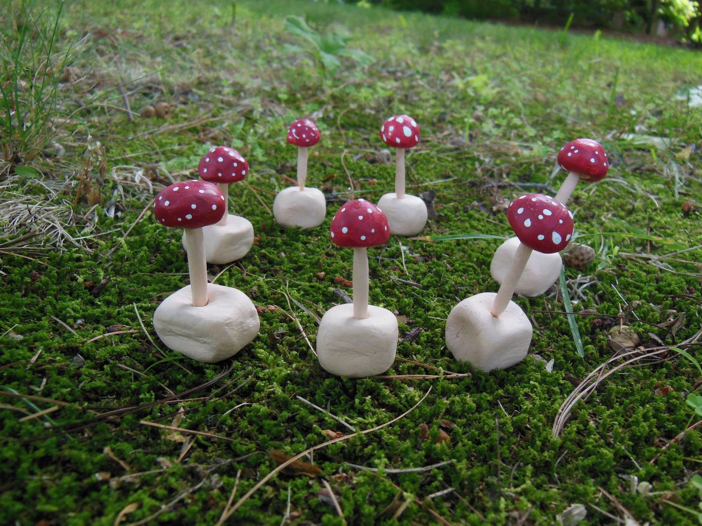 Mini Clay Mushroom Toadstools : 7 Steps - Instructables