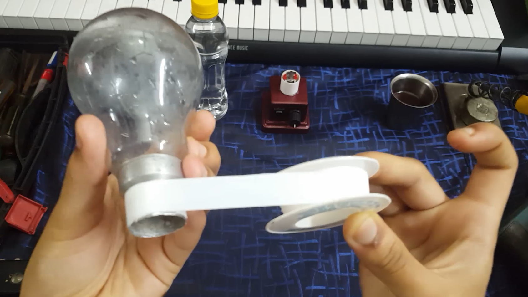 Mini Tornado Maker : 5 Steps (with Pictures) - Instructables