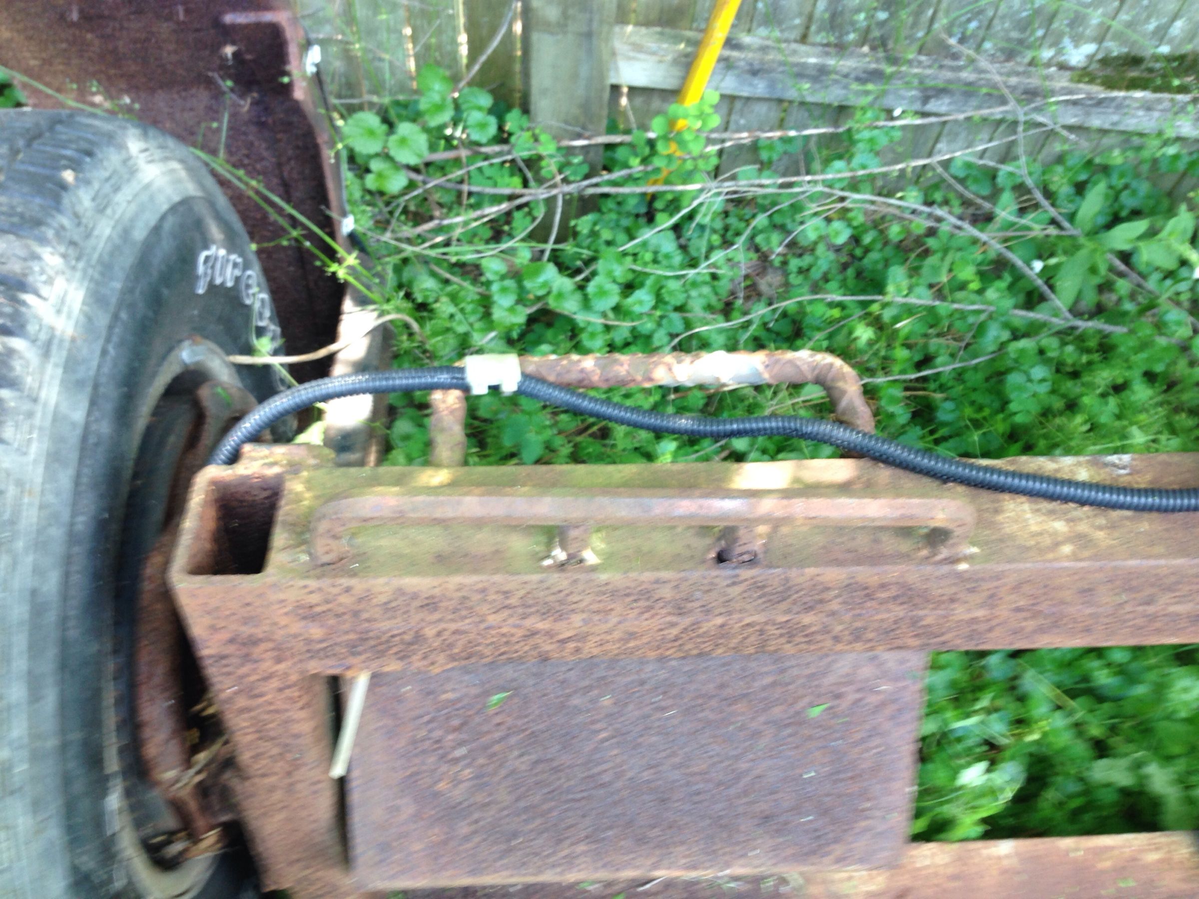 How to Make a Car/Truck Tow Dolly Cheap : 10 Steps - Instructables