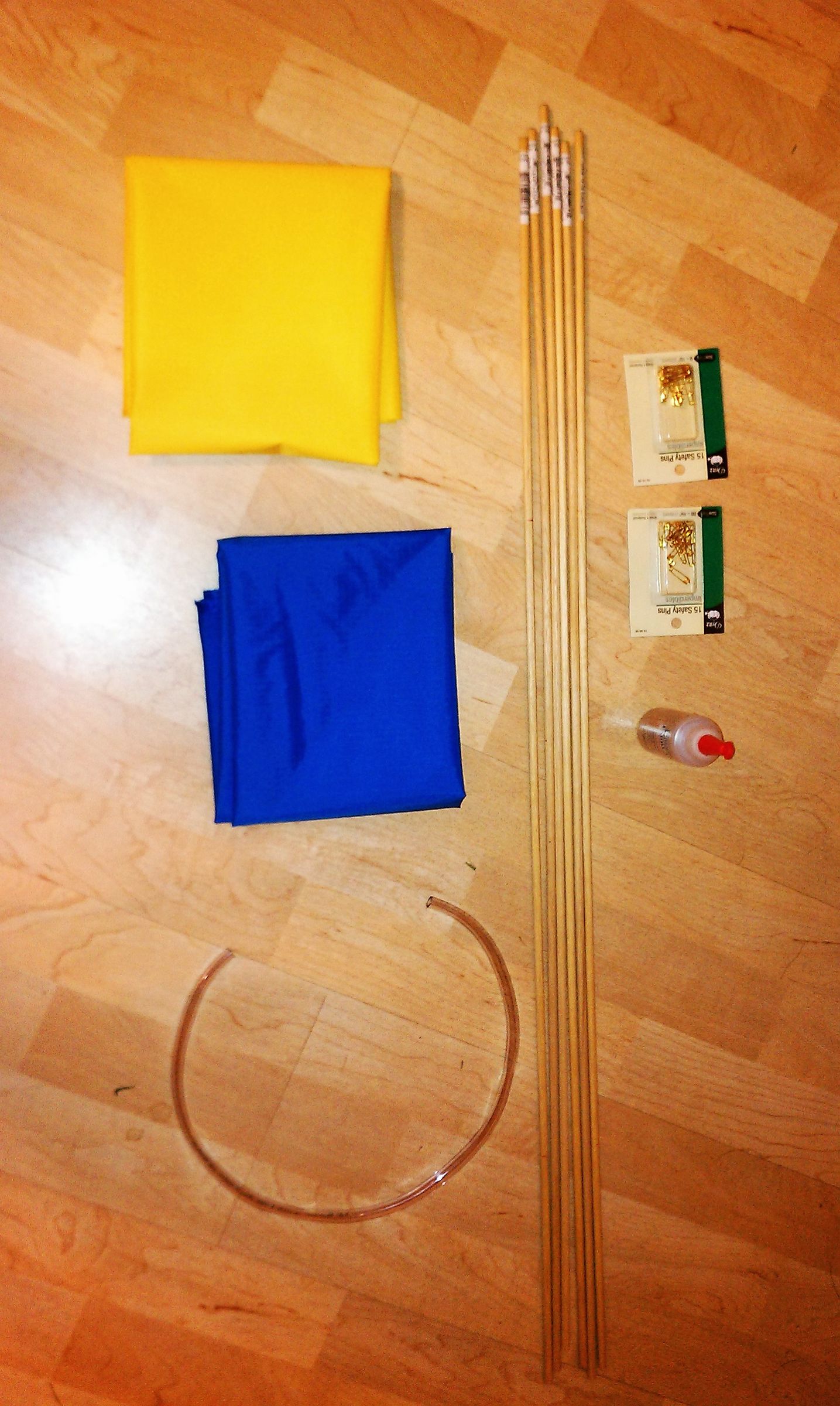 Fabric Stunt Kite From Scratch.. With No Sewing! : 7 Steps (with ...