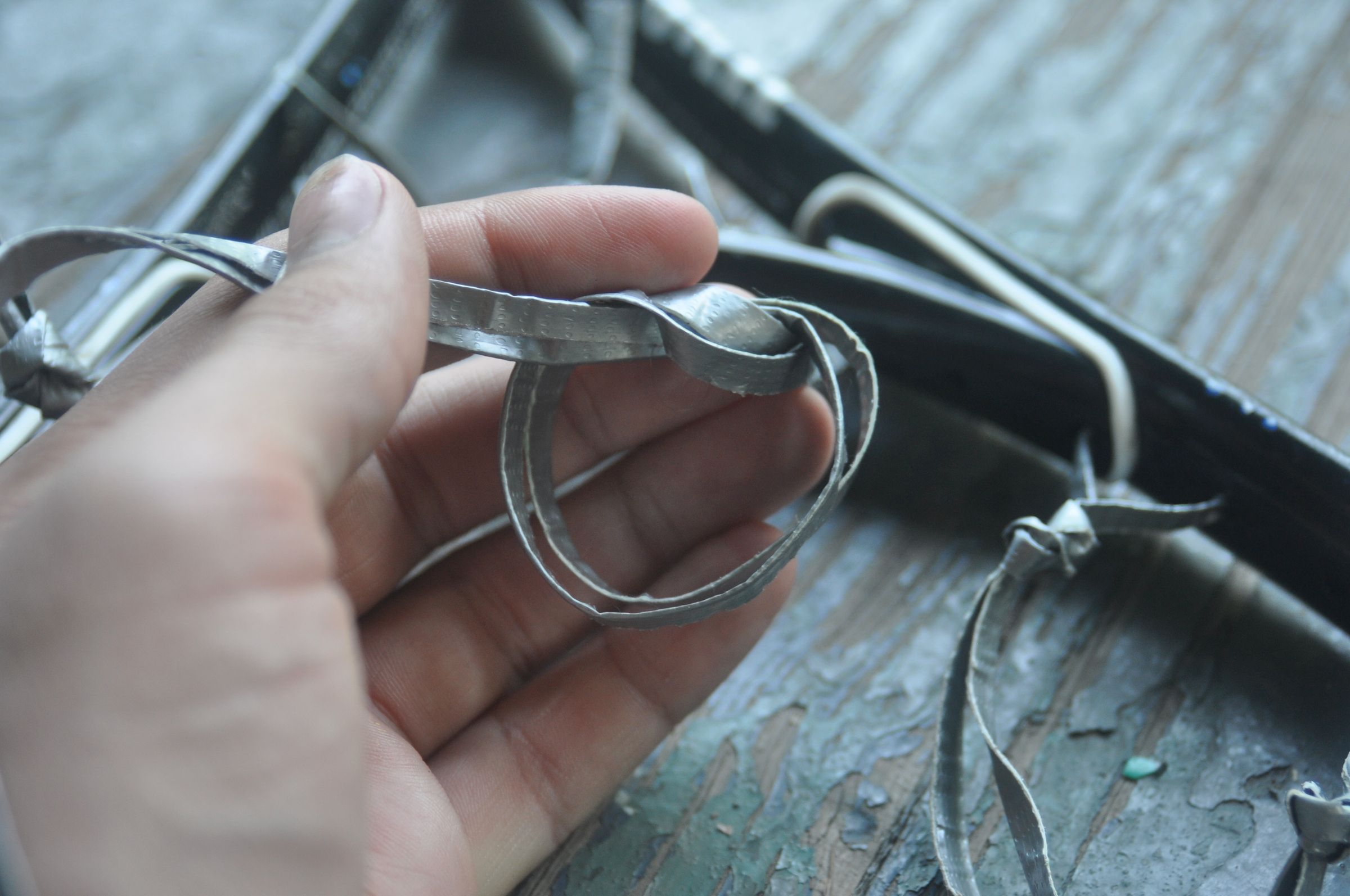 Duct Tape Fishing Net : 7 Steps - Instructables