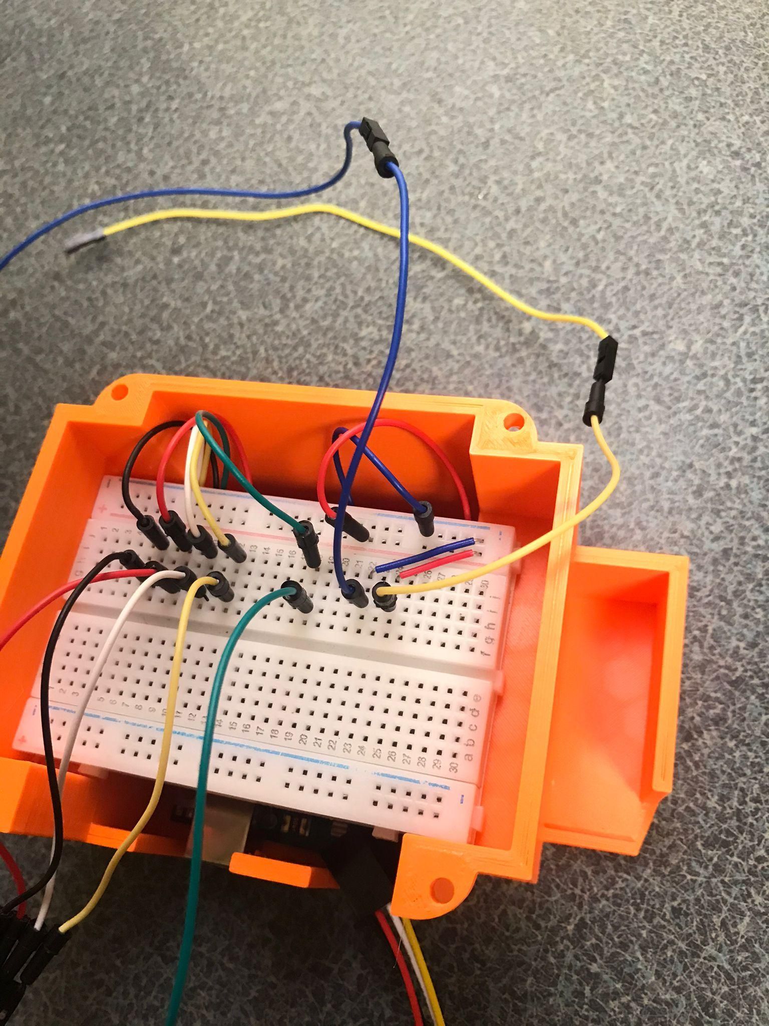 Remote Controlled Phone Stand : 14 Steps - Instructables