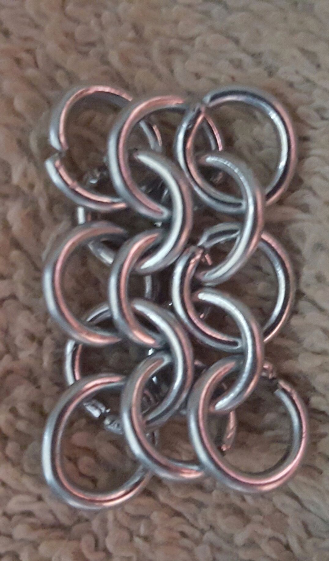 Introduction to Chainmaille : 8 Steps (with Pictures) - Instructables
