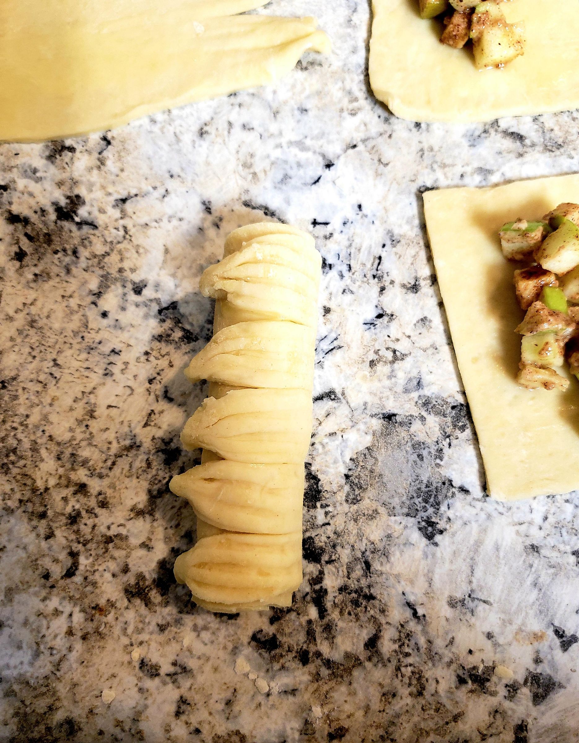 Floral Pinch Pies : 17 Steps (with Pictures) - Instructables