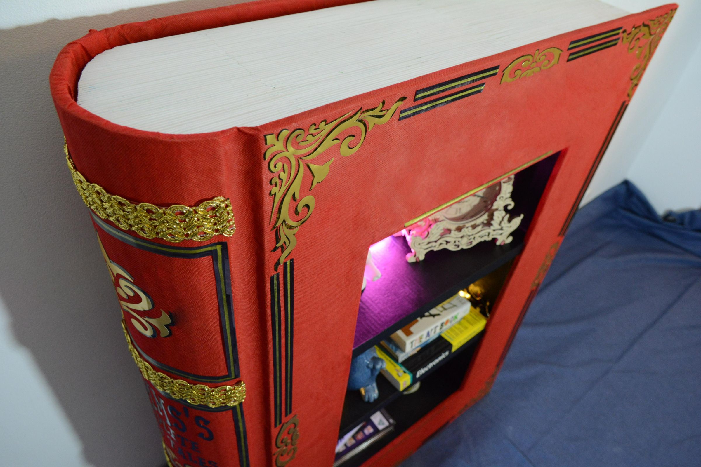 Giant Book- Bookcase (Made Entirely Out of Cardboard) : 14 Steps (with ...