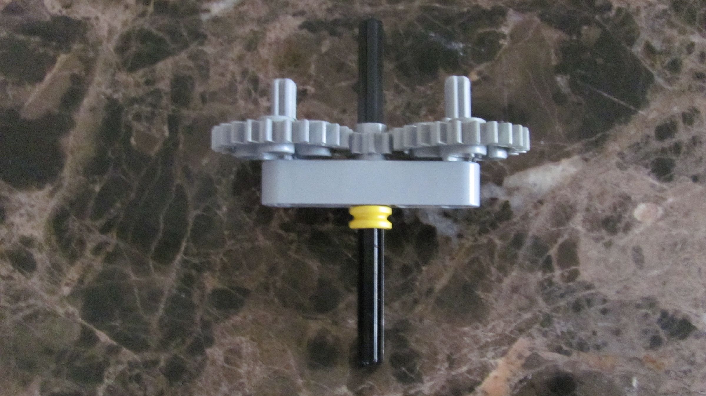 LEGO Technic One-Way Gear Mechanism : 3 Steps - Instructables