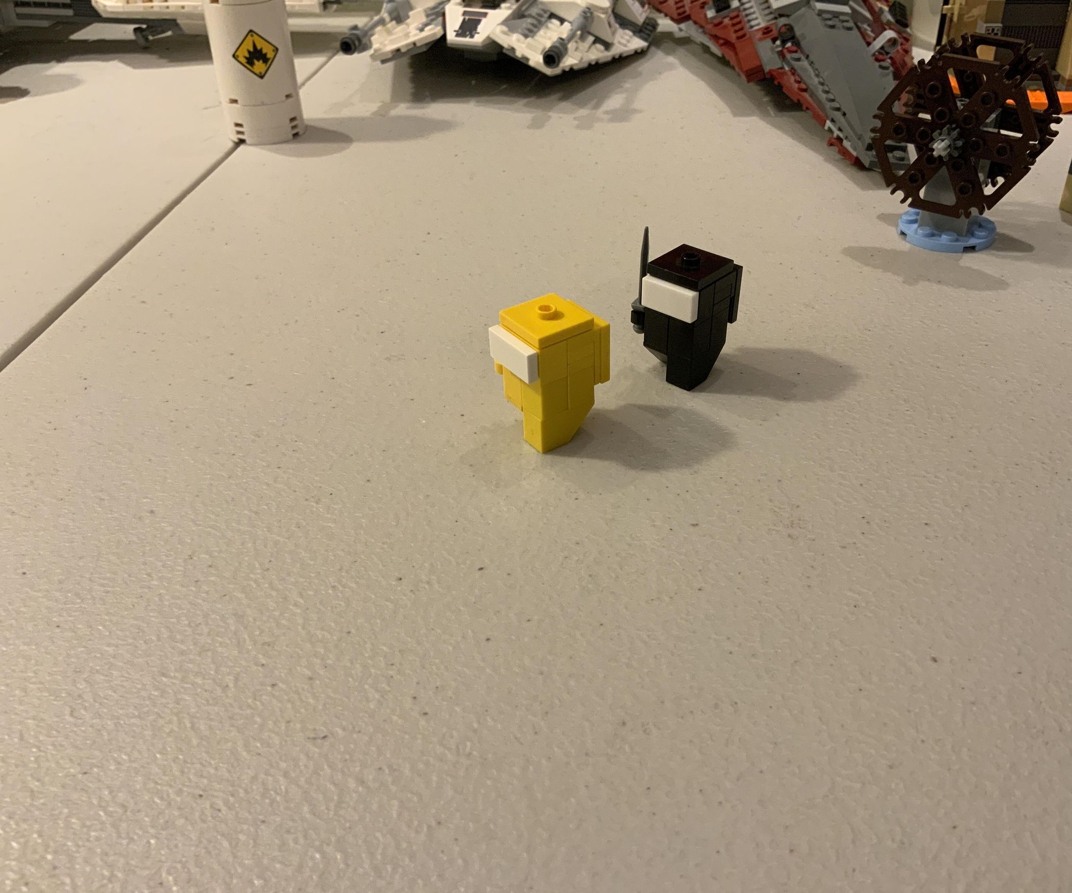 Mini Among Us Character : 4 Steps - Instructables