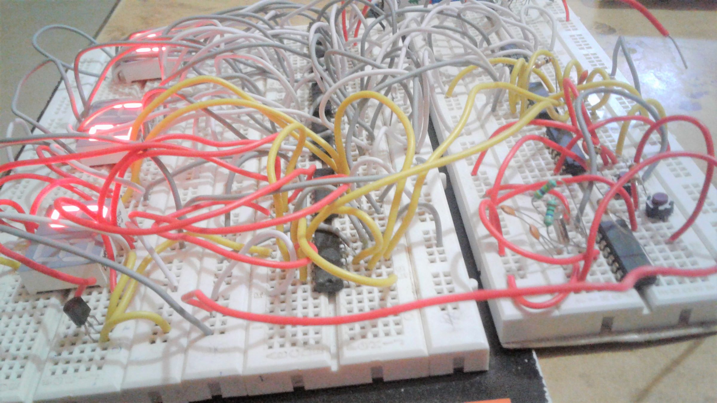 Digital Clock Using 4026 and 4060 : 5 Steps (with Pictures) - Instructables