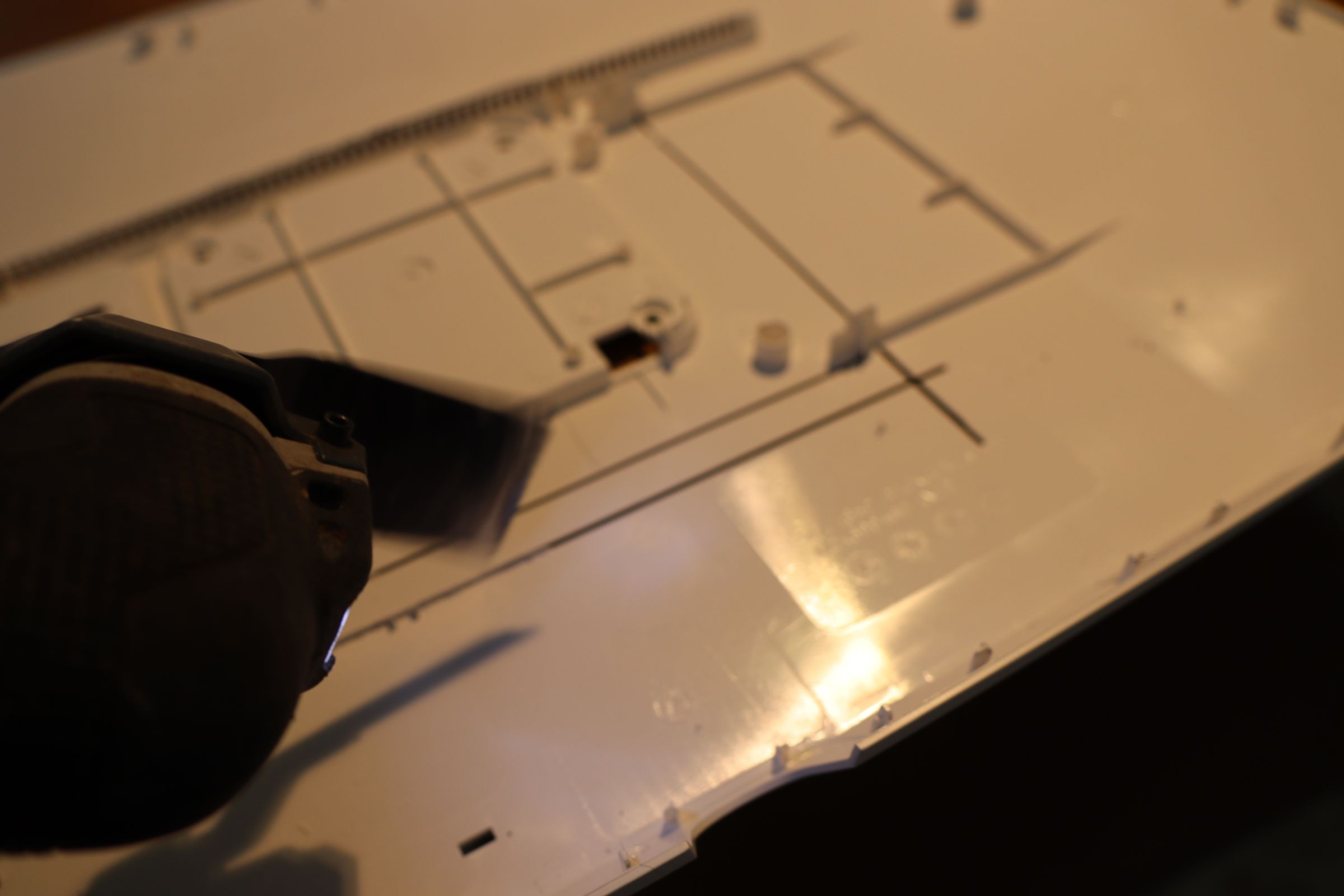 DIY 4K HDR 24 Inch Monitor for Less Than $100 : 14 Steps (with Pictures ...