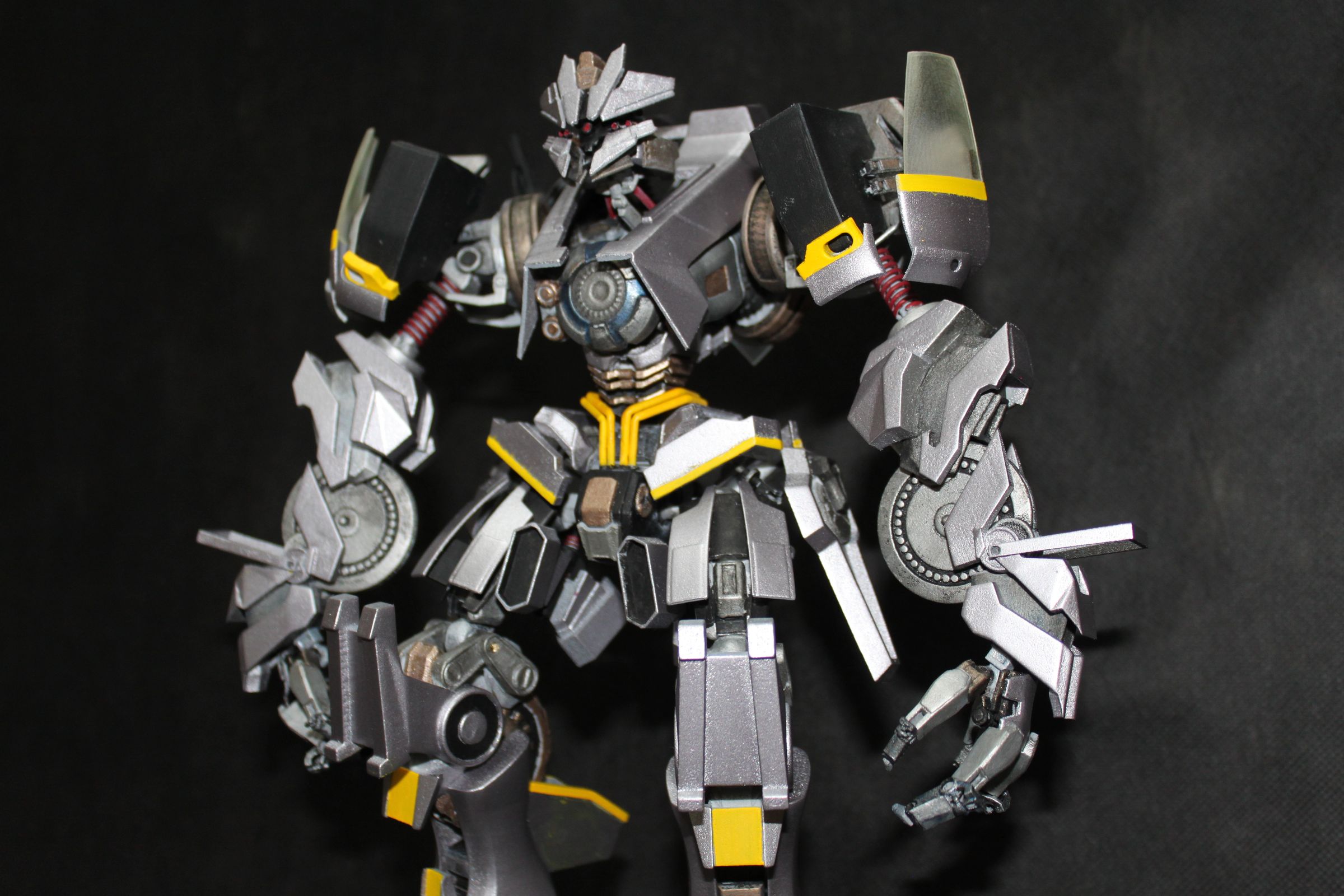 Transformers: Astrotrain : 4 Steps - Instructables