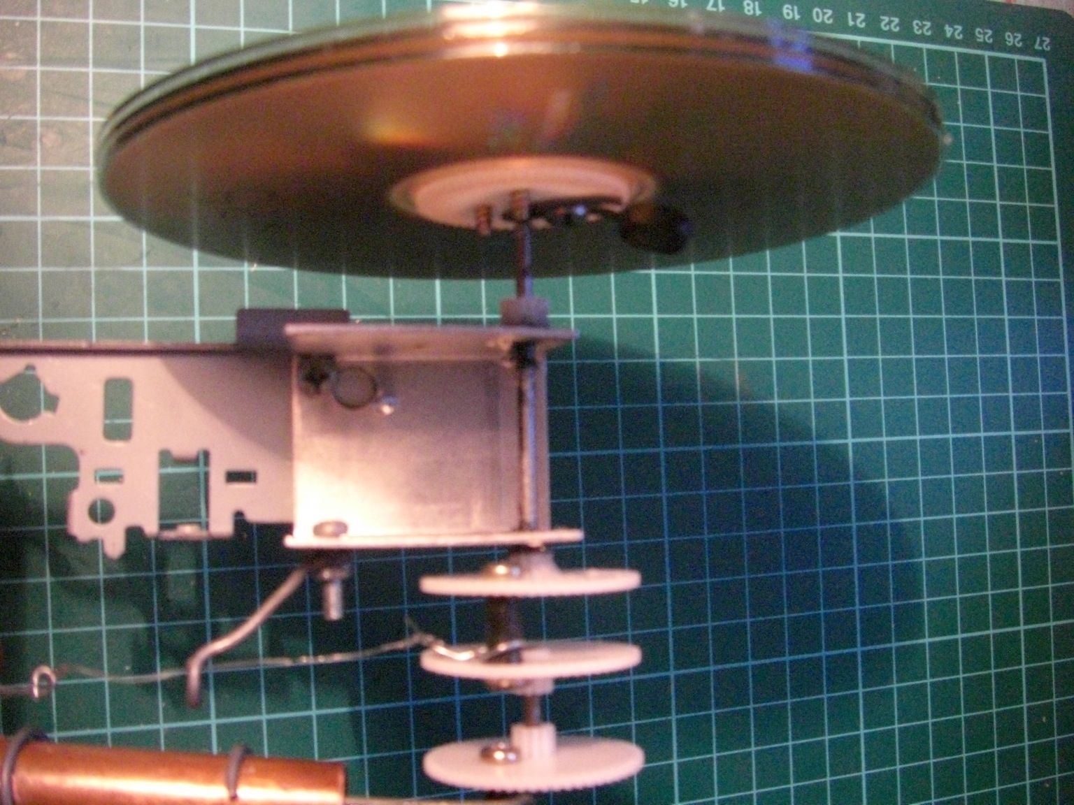 Stirling Engine : 11 Steps - Instructables