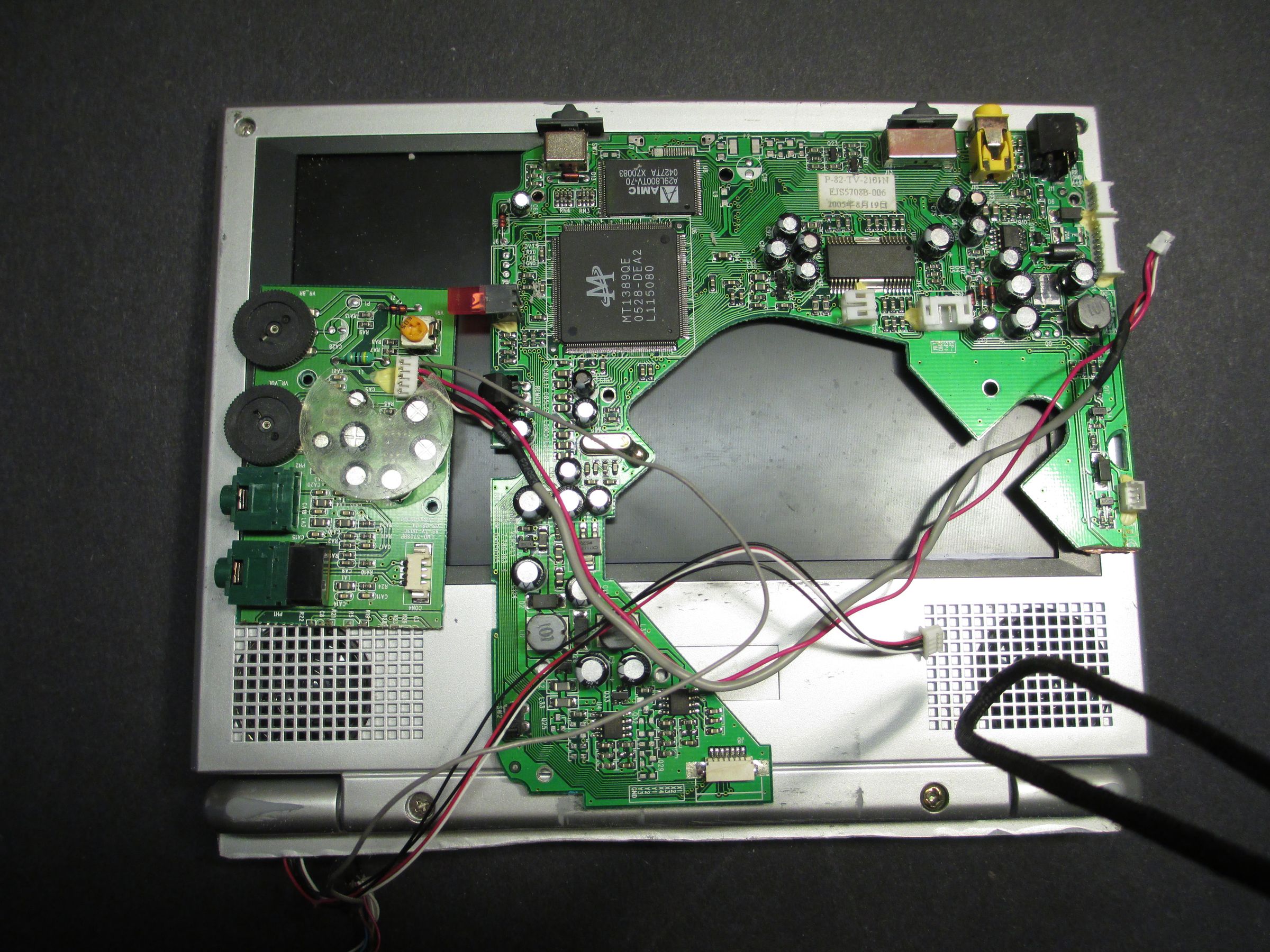 Build a Low-cost Portable Wii Laptop : 17 Steps (with Pictures ...