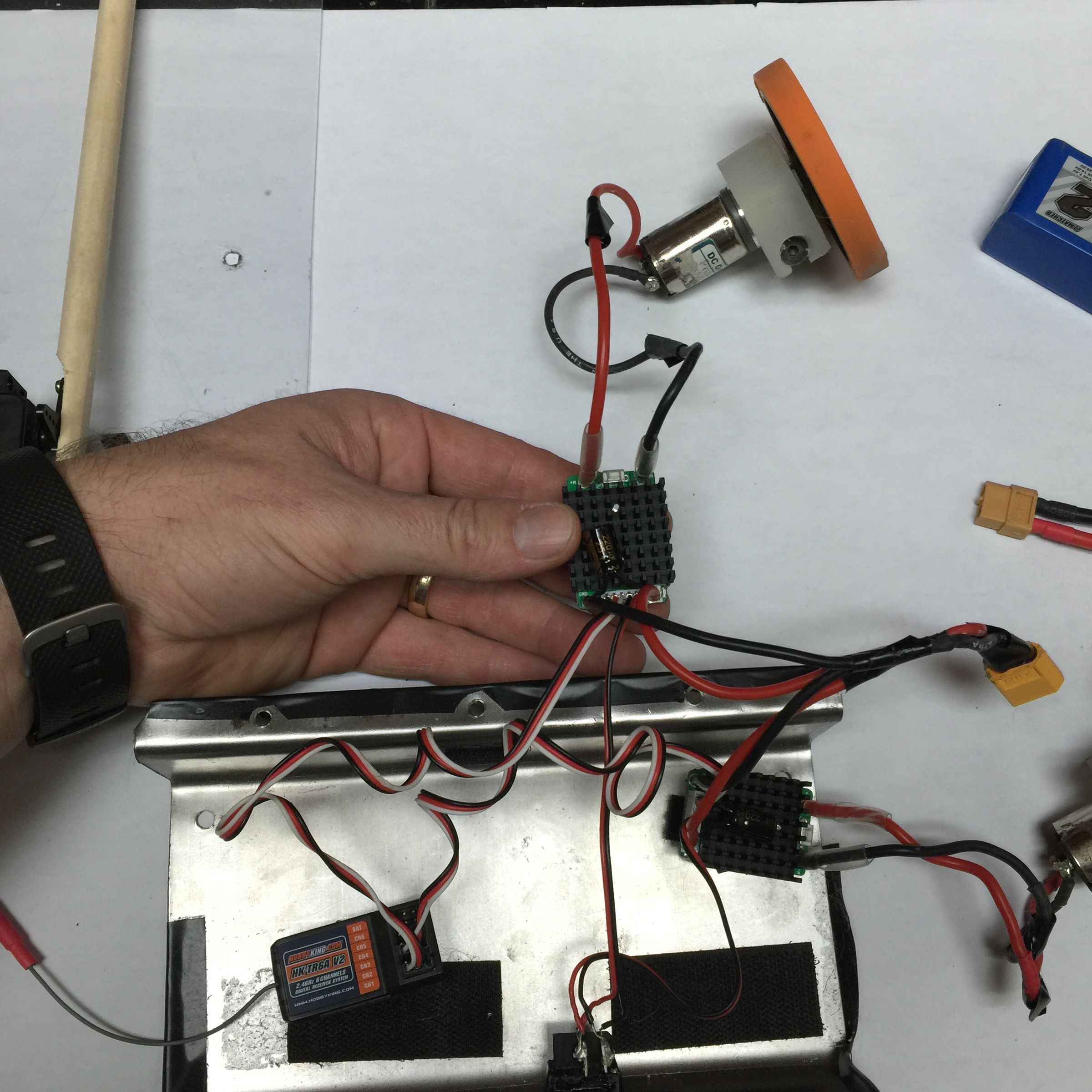 Simple RC Wedge Robot : 8 Steps (with Pictures) - Instructables