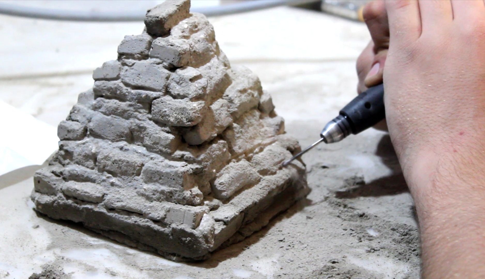 How to Make a Concrete Pyramid "GIZA" : 24 Steps (with Pictures ...