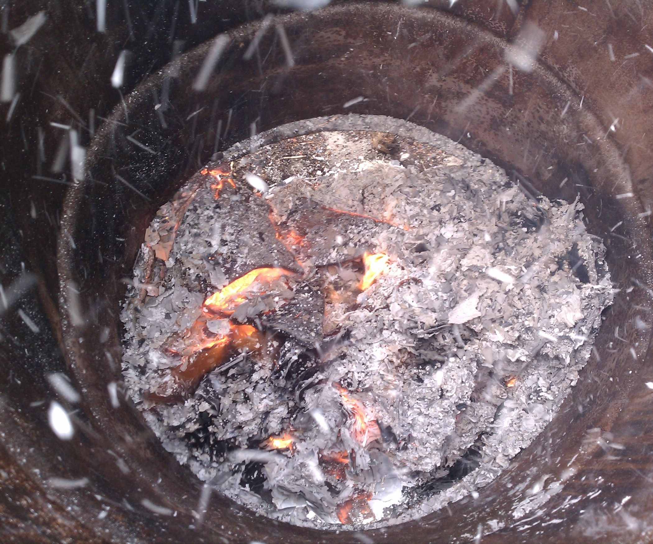 Easy Efficient Burn Barrel : 4 Steps - Instructables