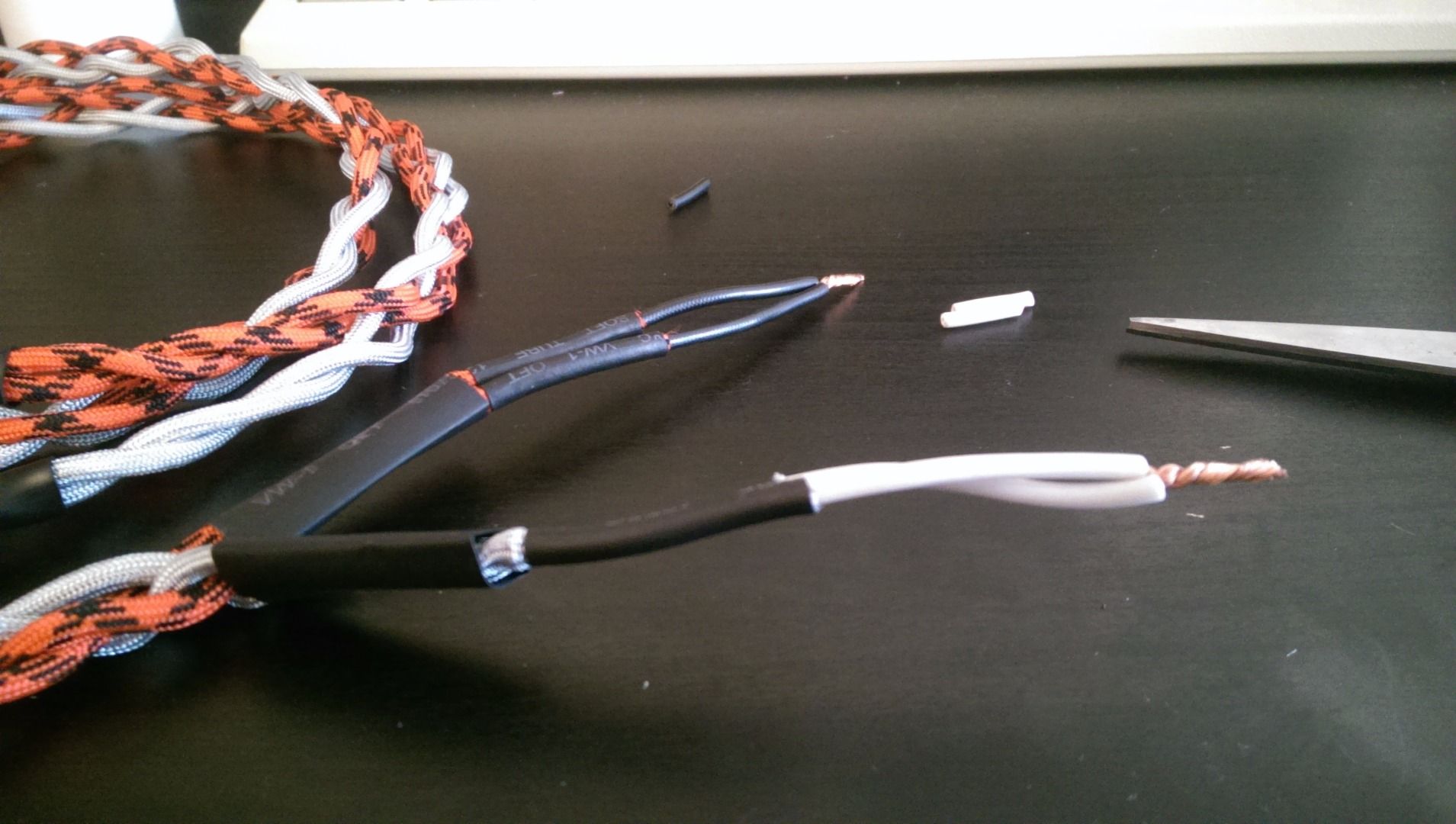 Make Your Own "audiophile" Quality Speaker Cables! : 10 Steps (with ...