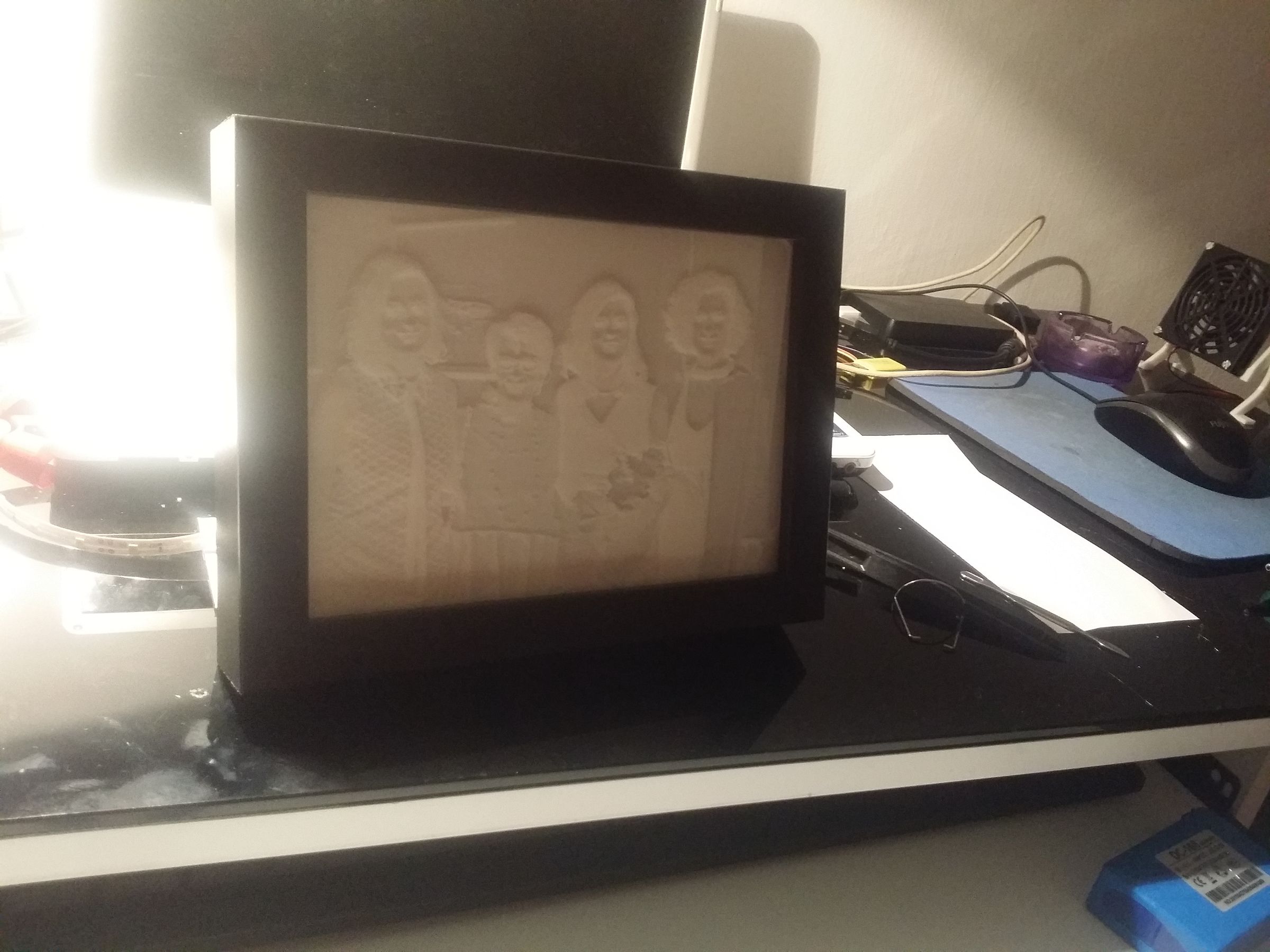 Photo Frame Lithophane Backlight : 4 Steps (with Pictures) - Instructables
