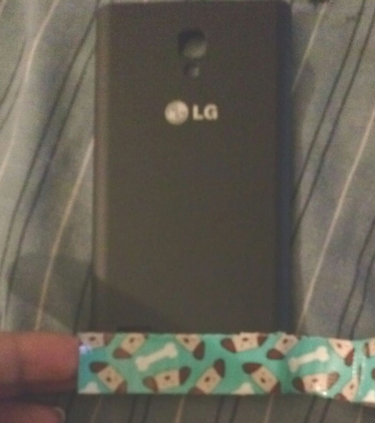 Duct Tape Cell Phone Cover : 5 Steps - Instructables