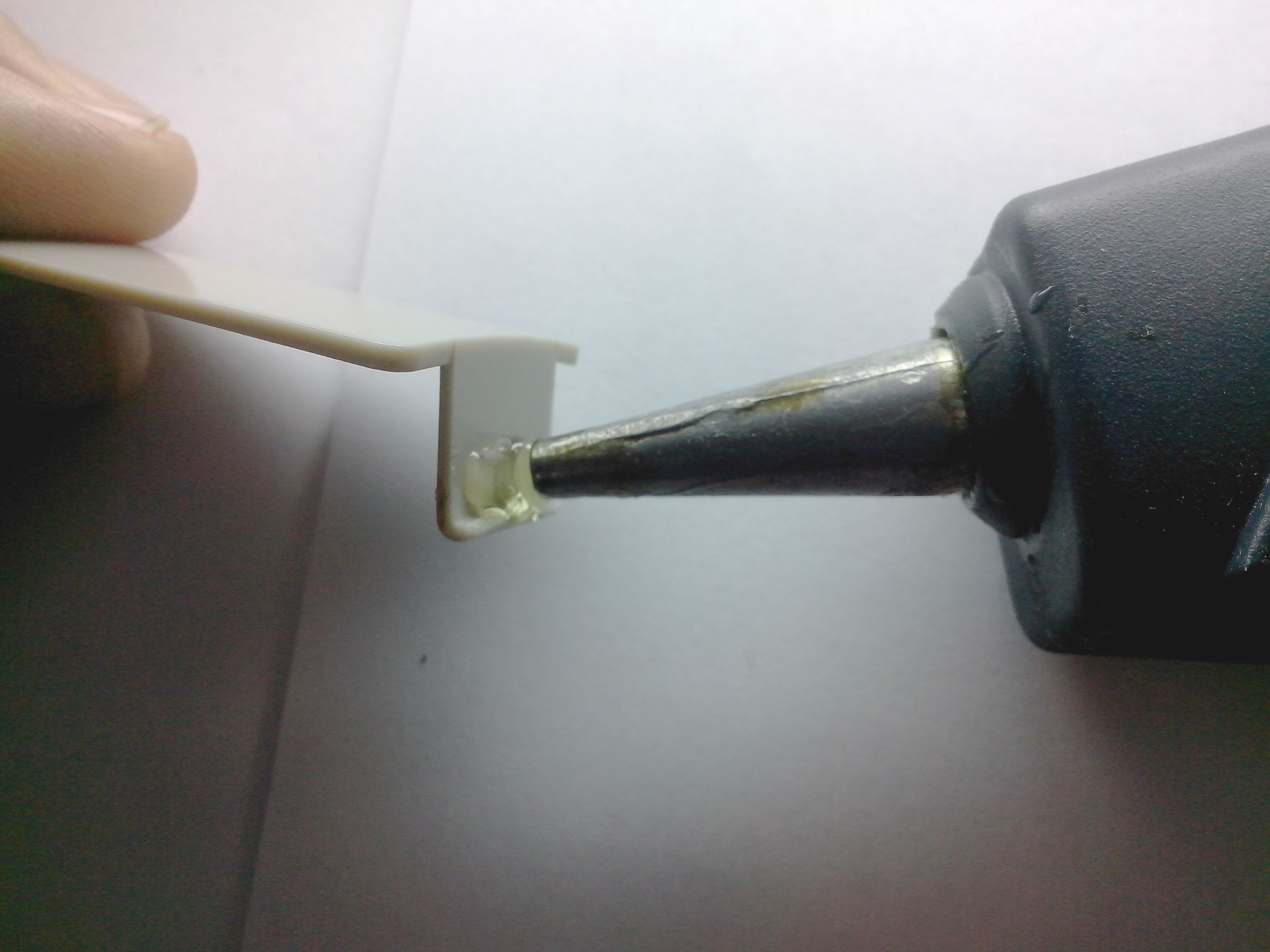 Repair a Broken TV Remote Battery Cover : 4 Steps - Instructables