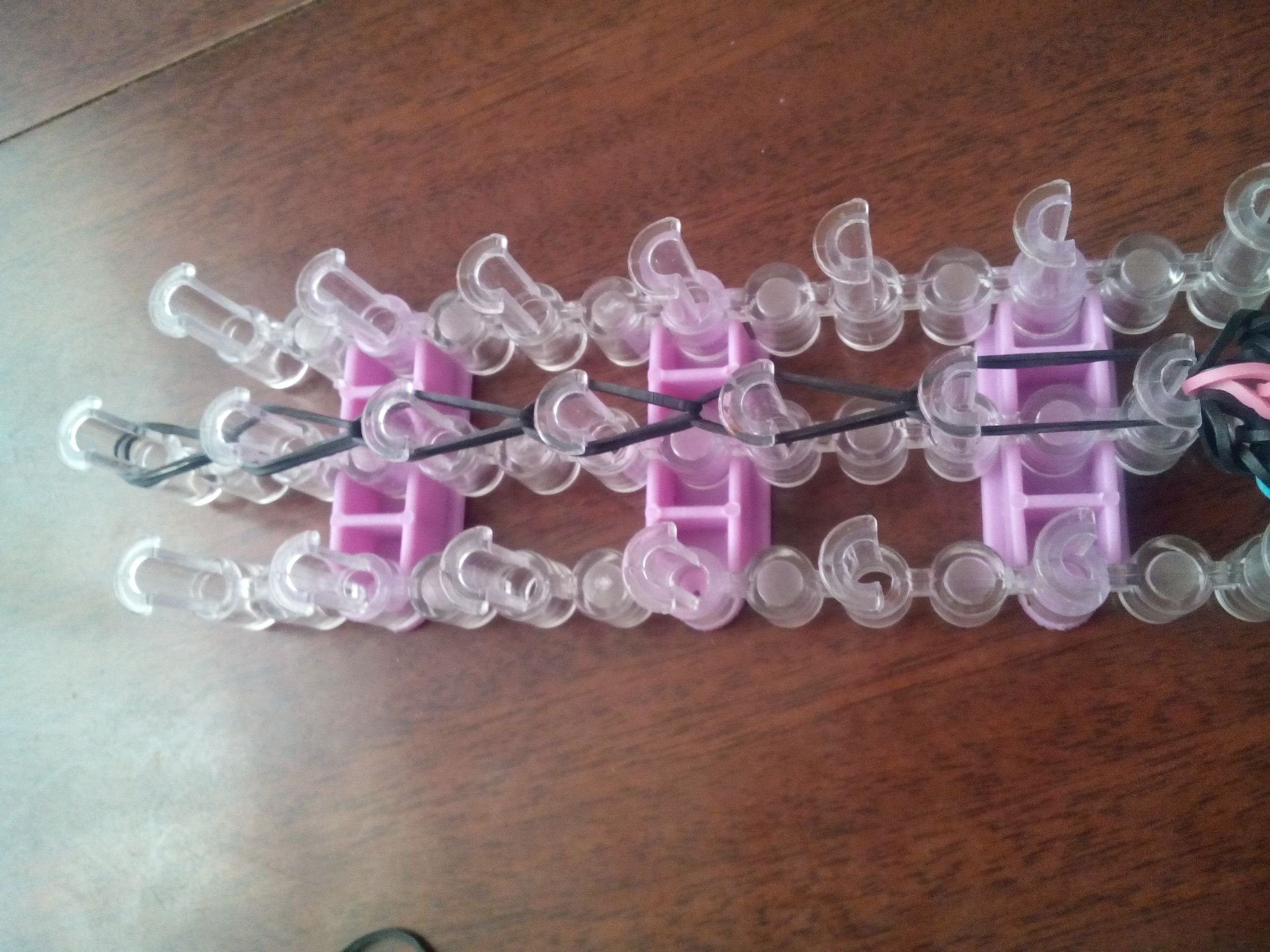 Loom Band Ladder Bracelet : 9 Steps - Instructables