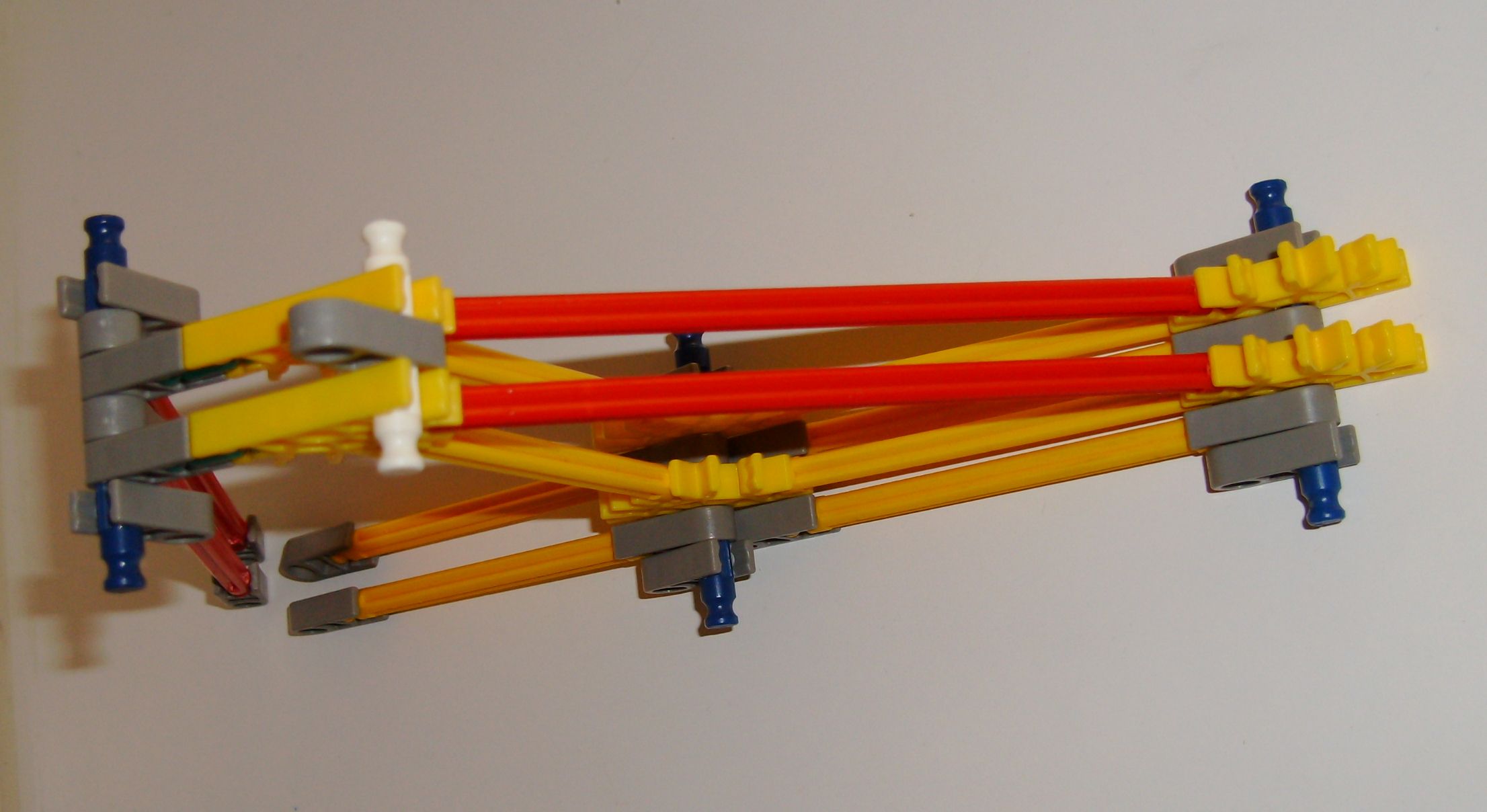 K'nex Strandbeest : 7 Steps (with Pictures) - Instructables