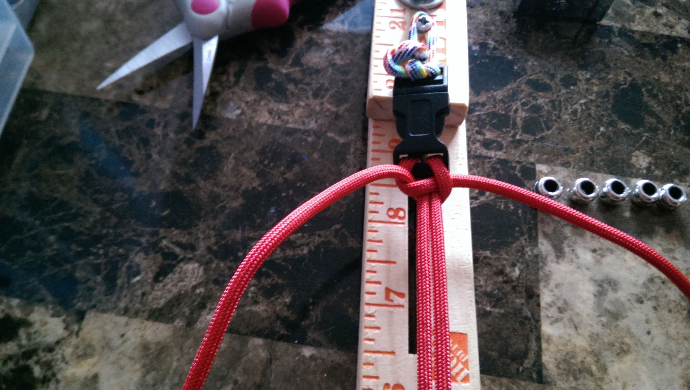 Beaded Paracord Bracelet : 7 Steps - Instructables