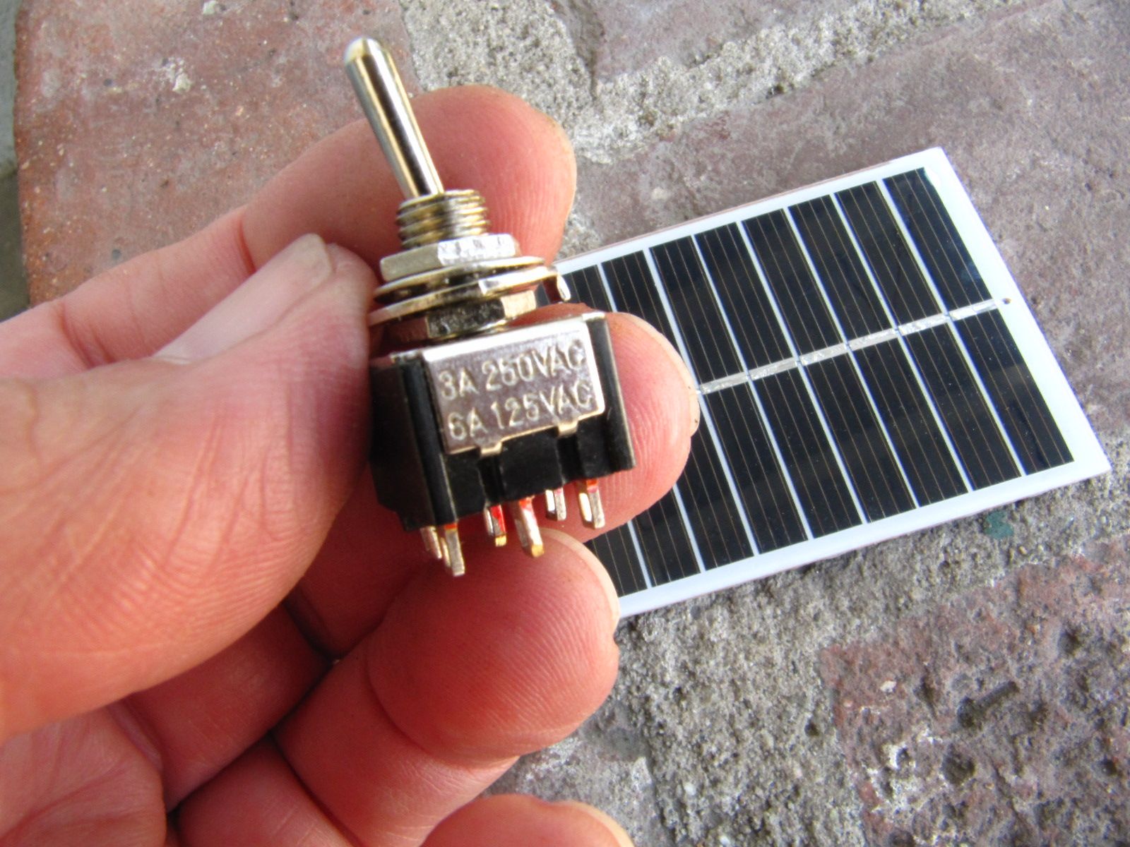 Solar Powered Ferris Wheel Toy : 3 Steps (with Pictures) - Instructables