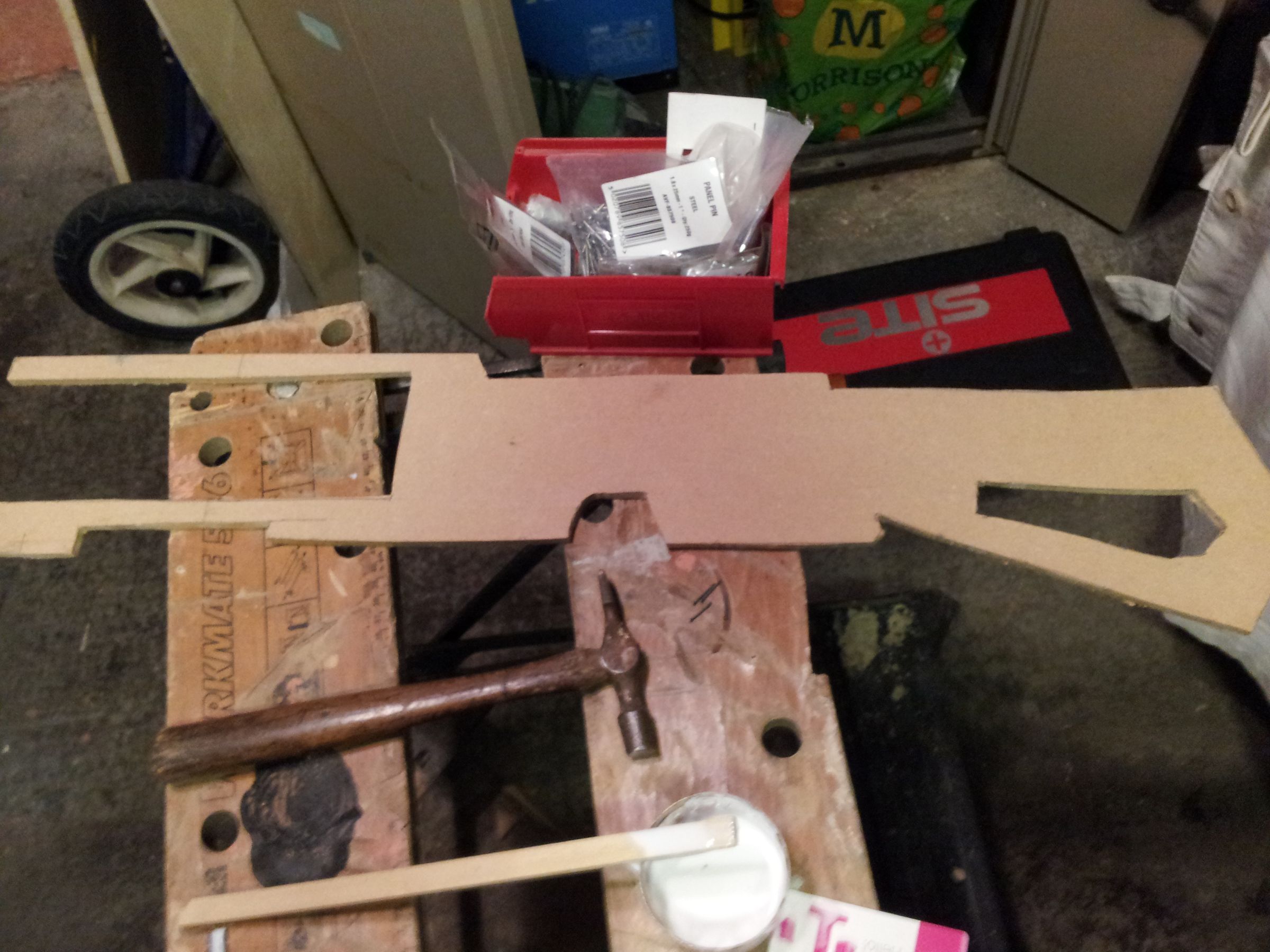 Borderlands Concept Assault Rifle Prop Replica : 14 Steps (with ...