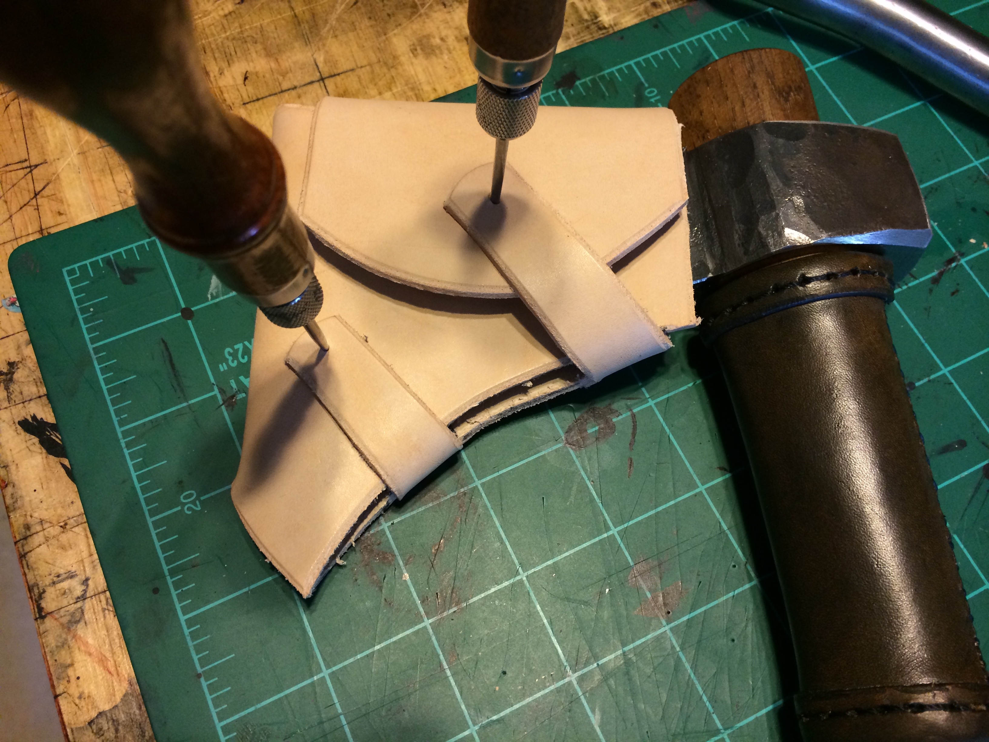 Tomahawk Sheath, Haft Wrap, and Belt Holster : 3 Steps - Instructables