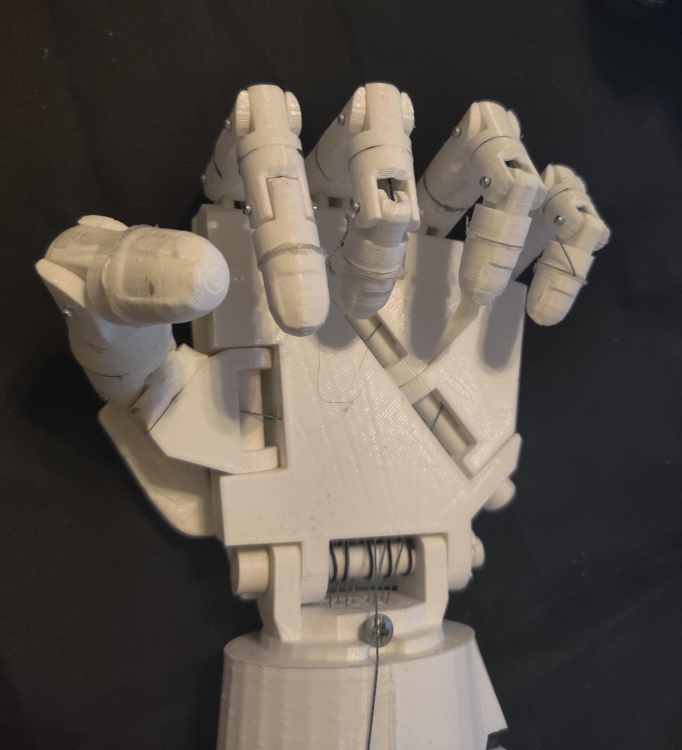 How to Perform Multiple Gestures With an EMG Prosthetic Hand : 5 Steps ...