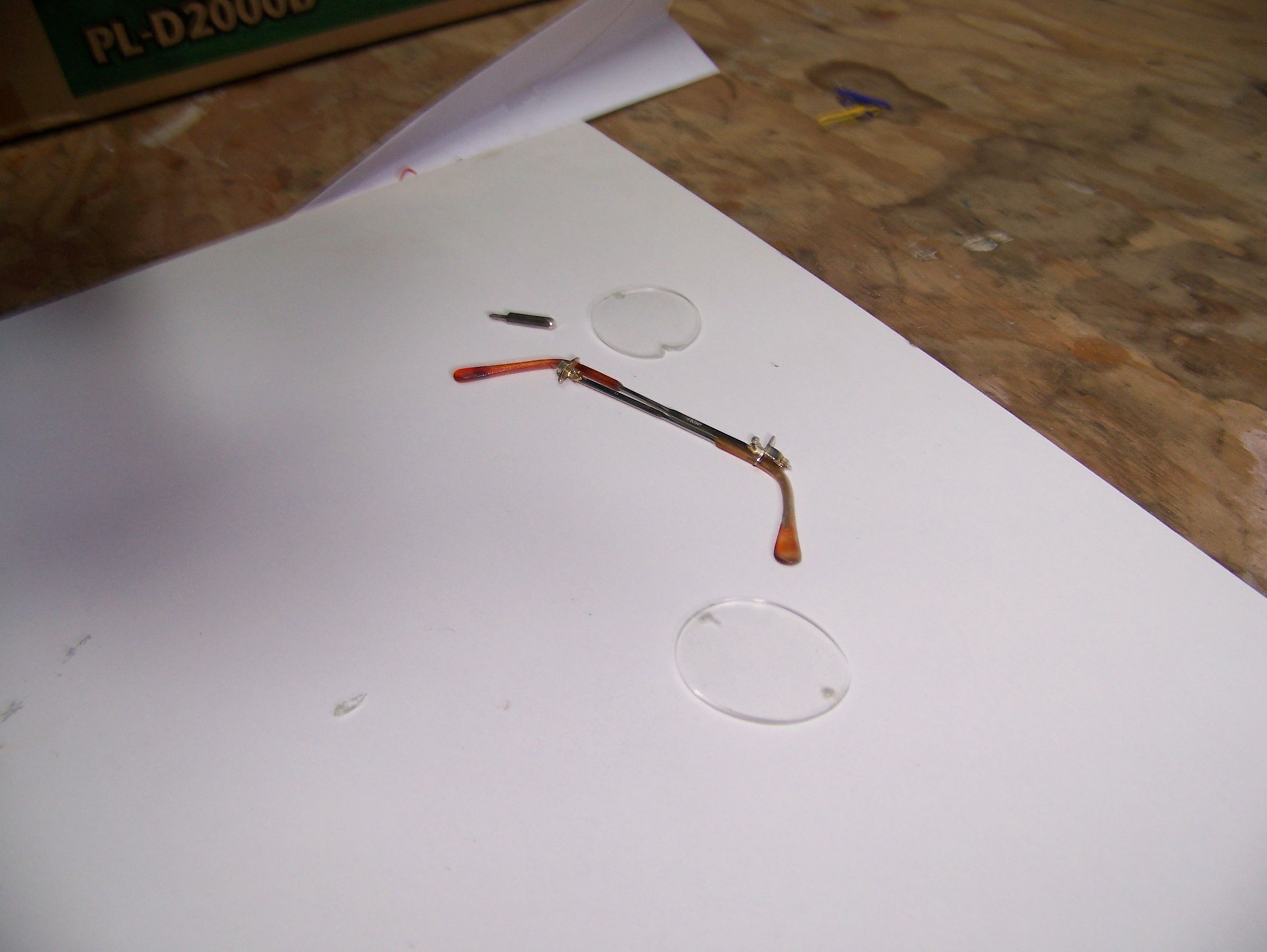 Super Easy Glasses Repair : 5 Steps (with Pictures) - Instructables