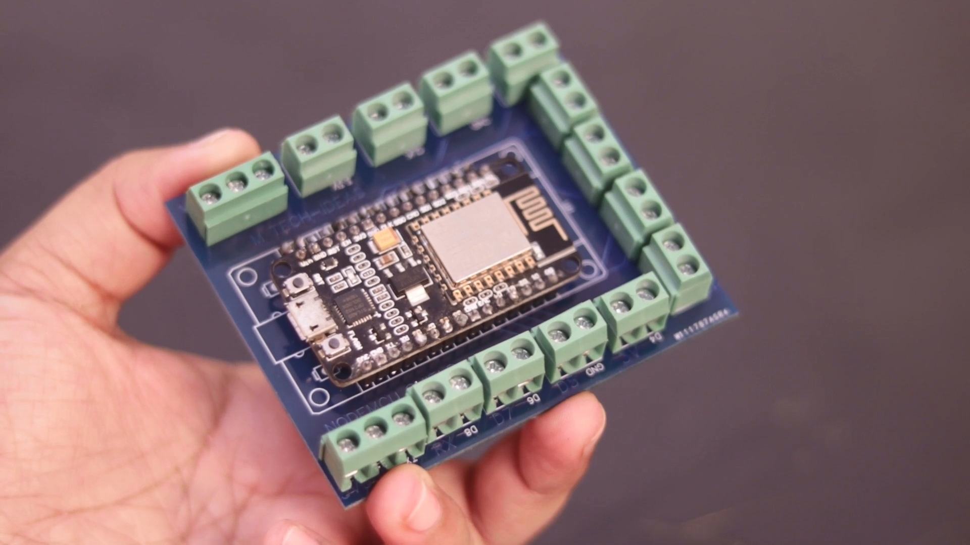 Wifi Controlled SUMO BOT : 8 Steps - Instructables