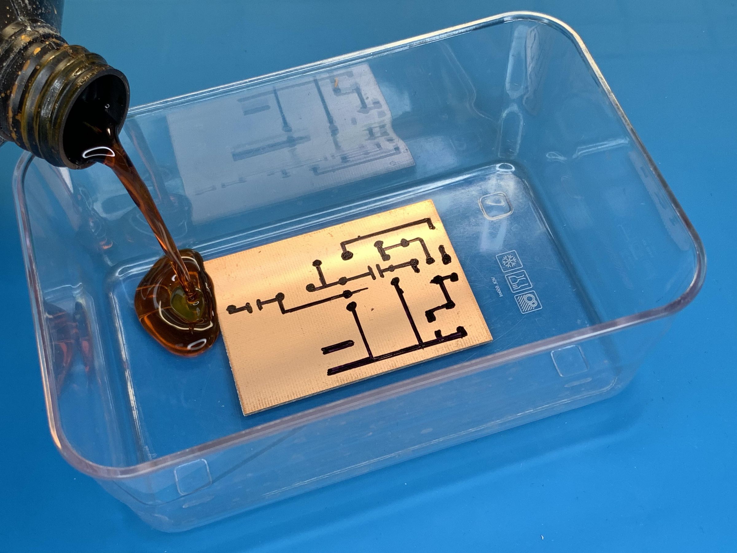 Make a Simple AM Radio : 4 Steps - Instructables