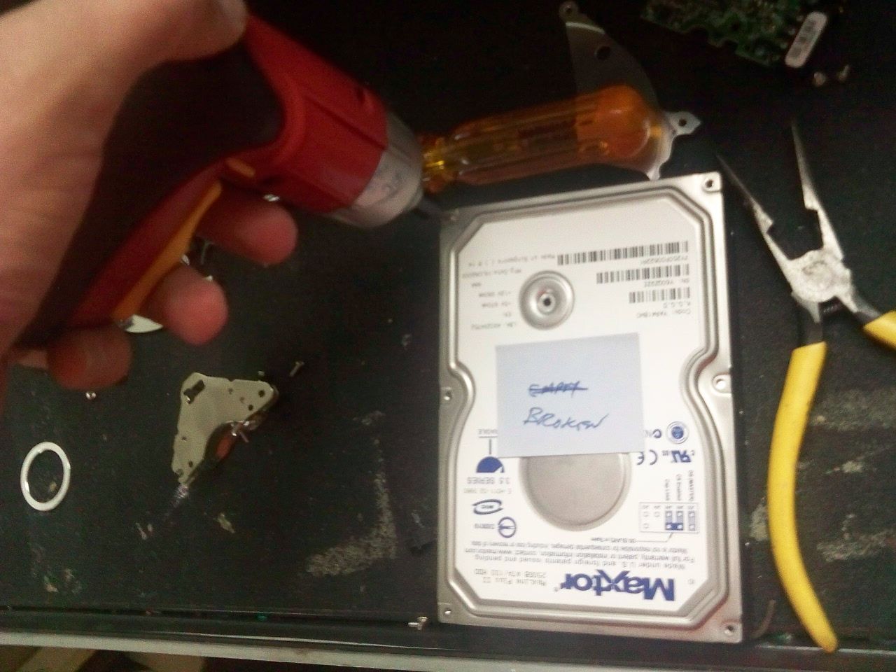 Broken Hard Drive Safe. : 6 Steps - Instructables