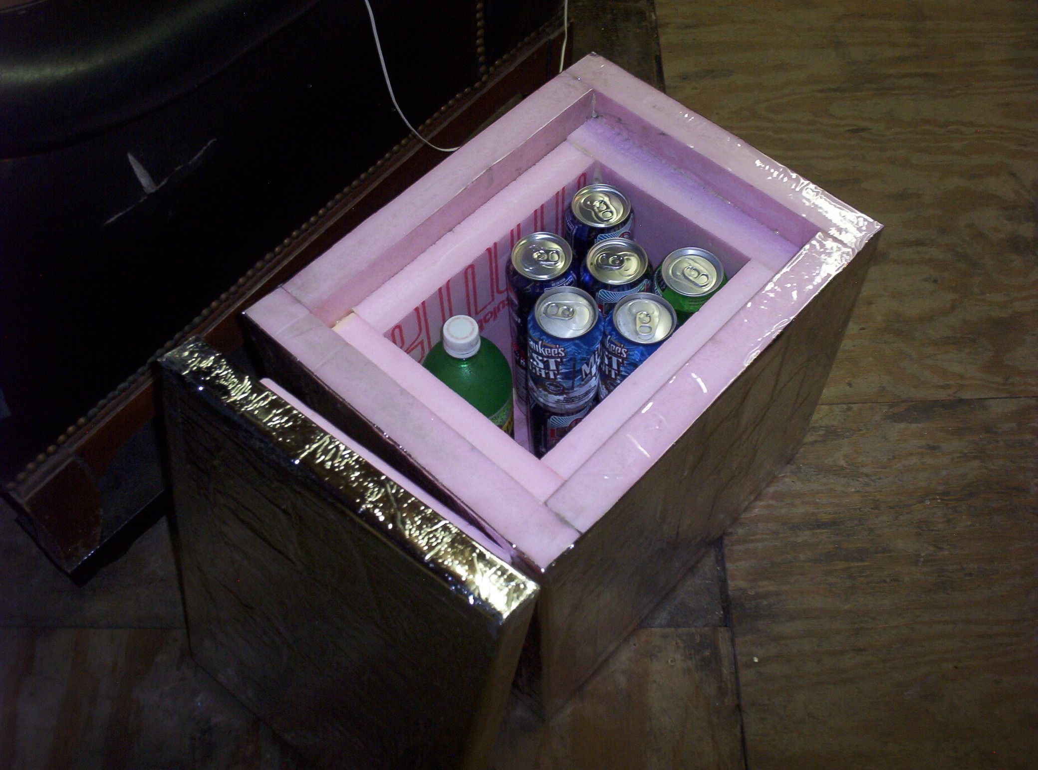 Make a Well-insulated Travel Cooler : 4 Steps - Instructables
