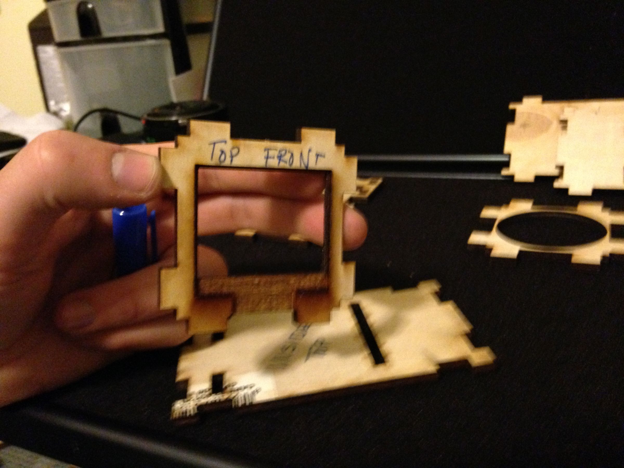 Augment Your Reality With the ITorch Raspberry Pi Flashlight Projector ...