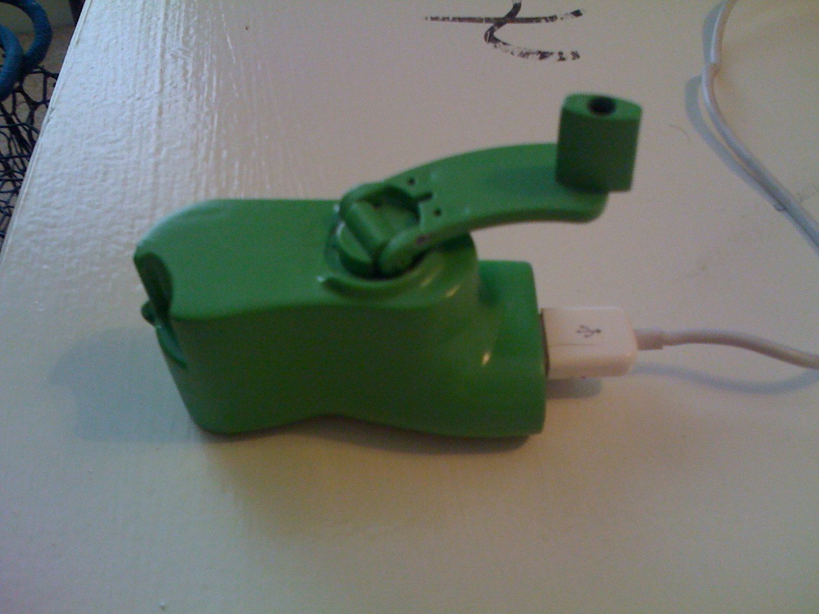 USB Iphone Ipod Dynamo Charger : 9 Steps - Instructables