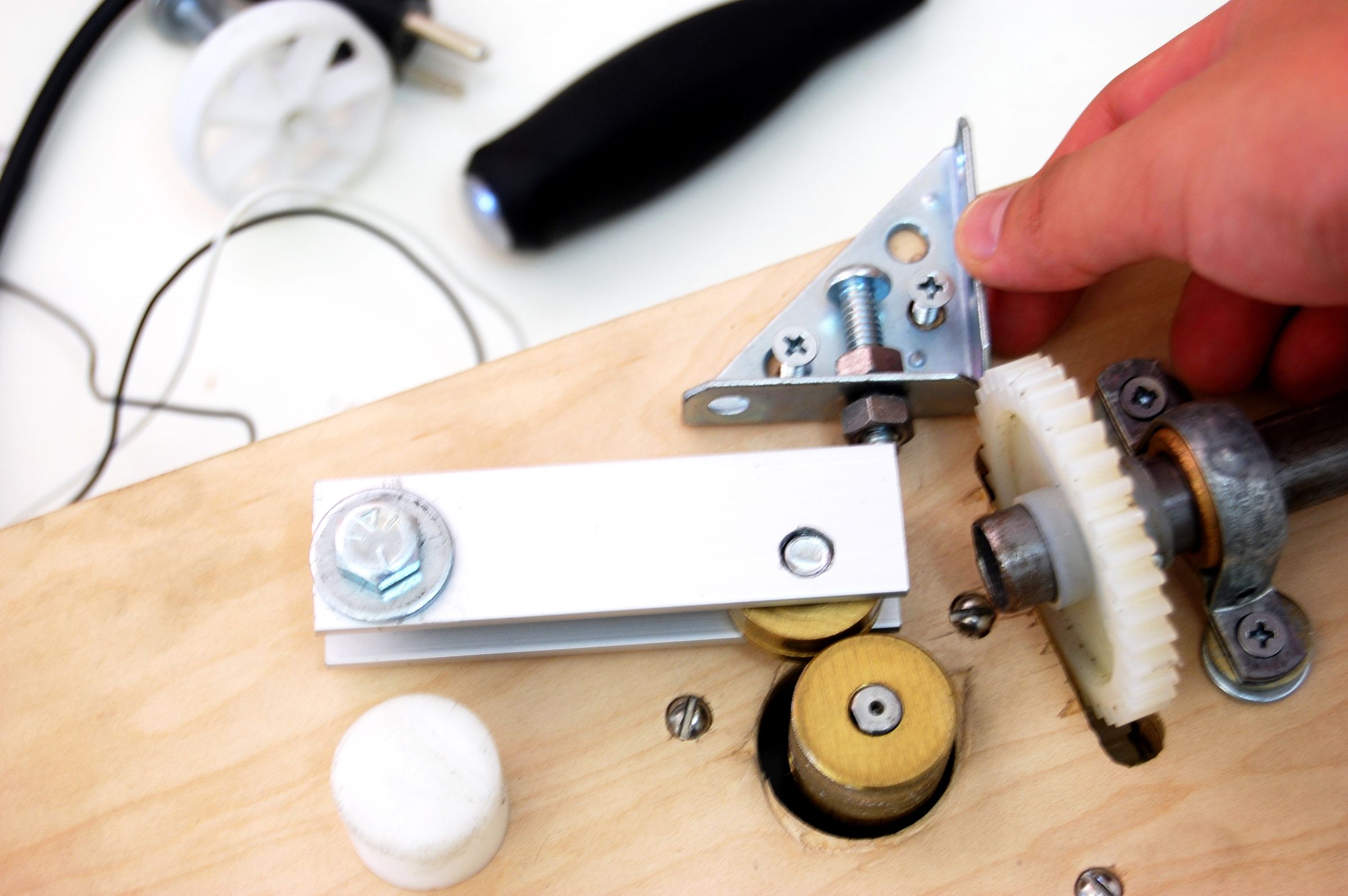 DIWire Bender : 12 Steps (with Pictures) - Instructables