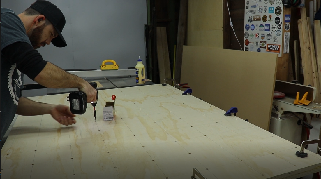 T-Track Assembly Table/Outfeed Table : 23 Steps - Instructables