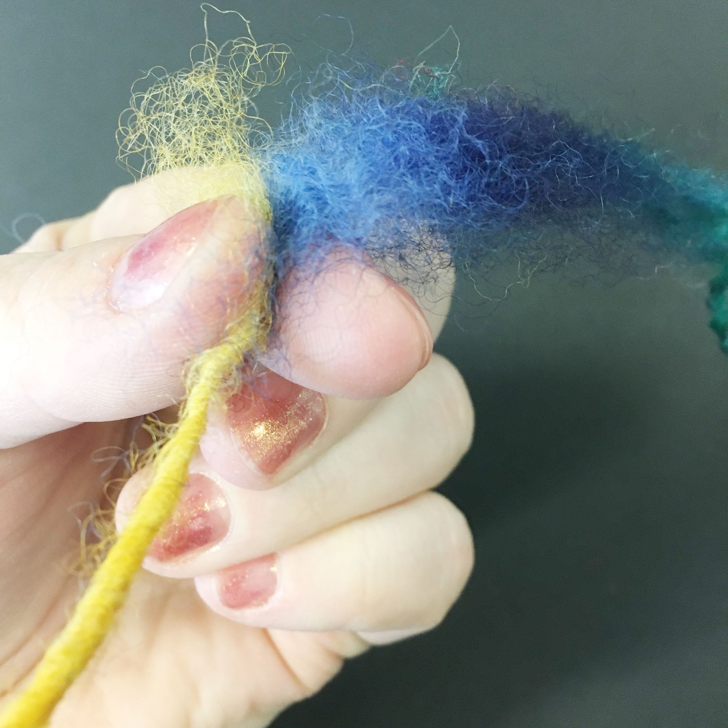 How to Drop Spin Wool Locks : 5 Steps (with Pictures) - Instructables