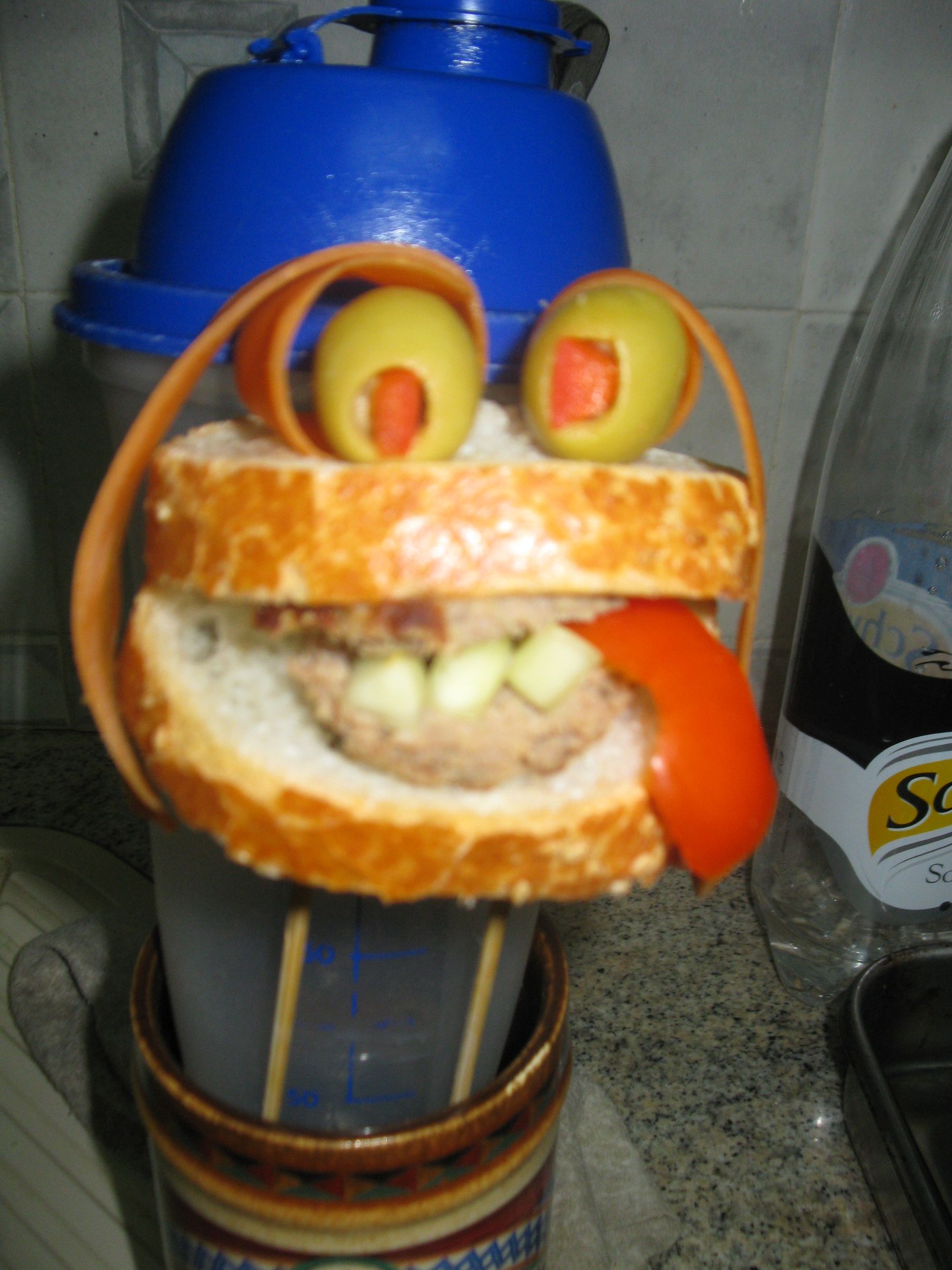 Hamburger Frog : 6 Steps - Instructables