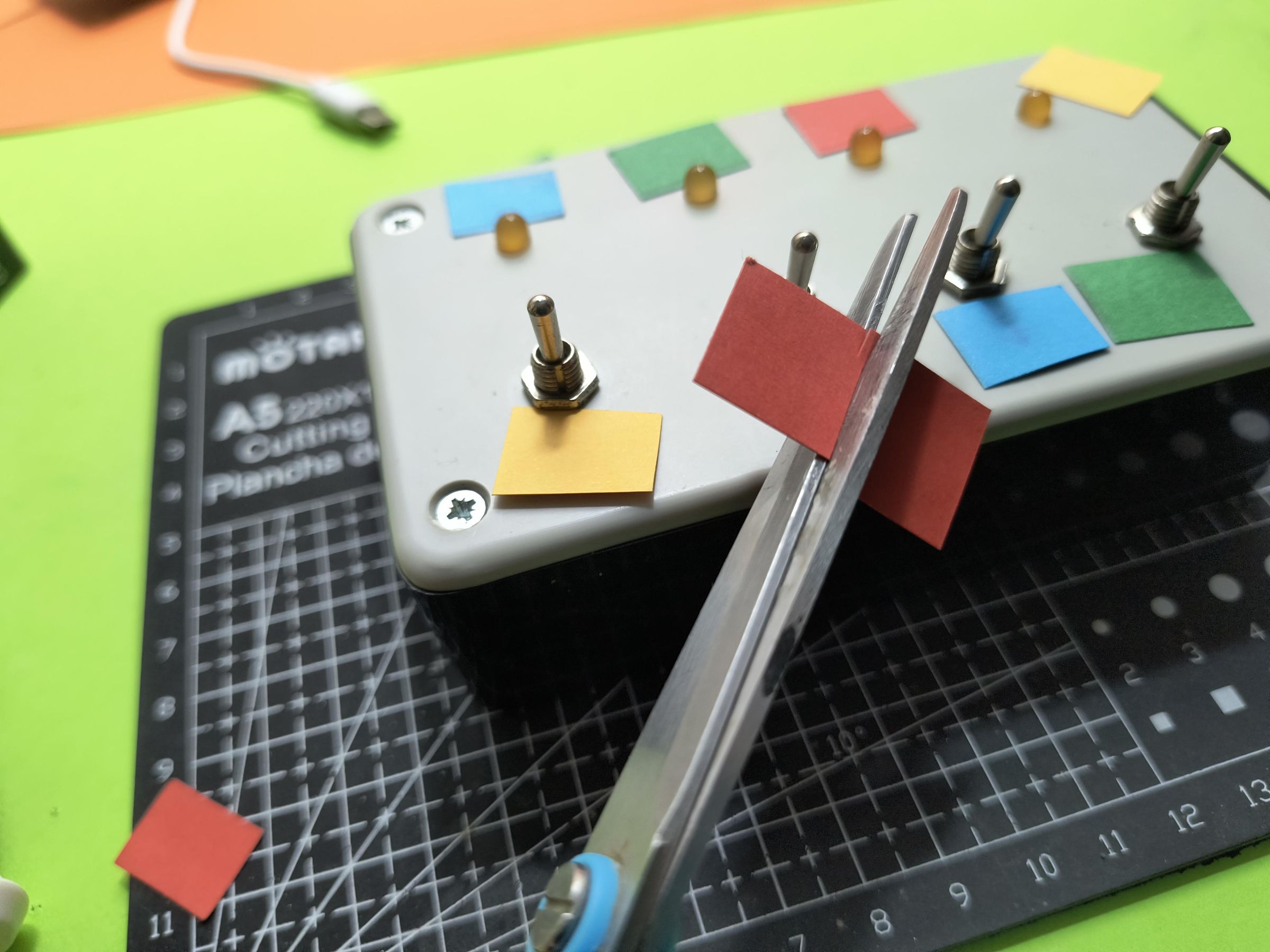 How to Make a Magic Switch Box! : 5 Steps (with Pictures) - Instructables