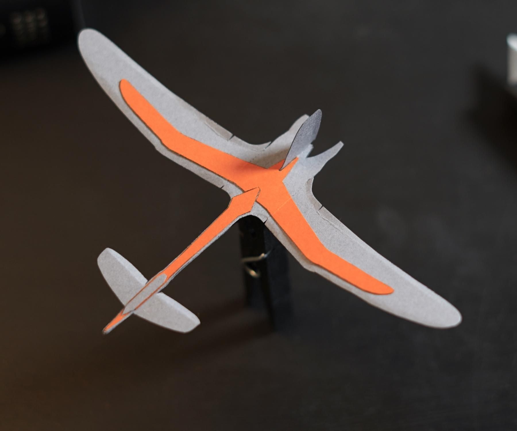 Tiny Pterosaur Glider : 6 Steps (with Pictures) - Instructables